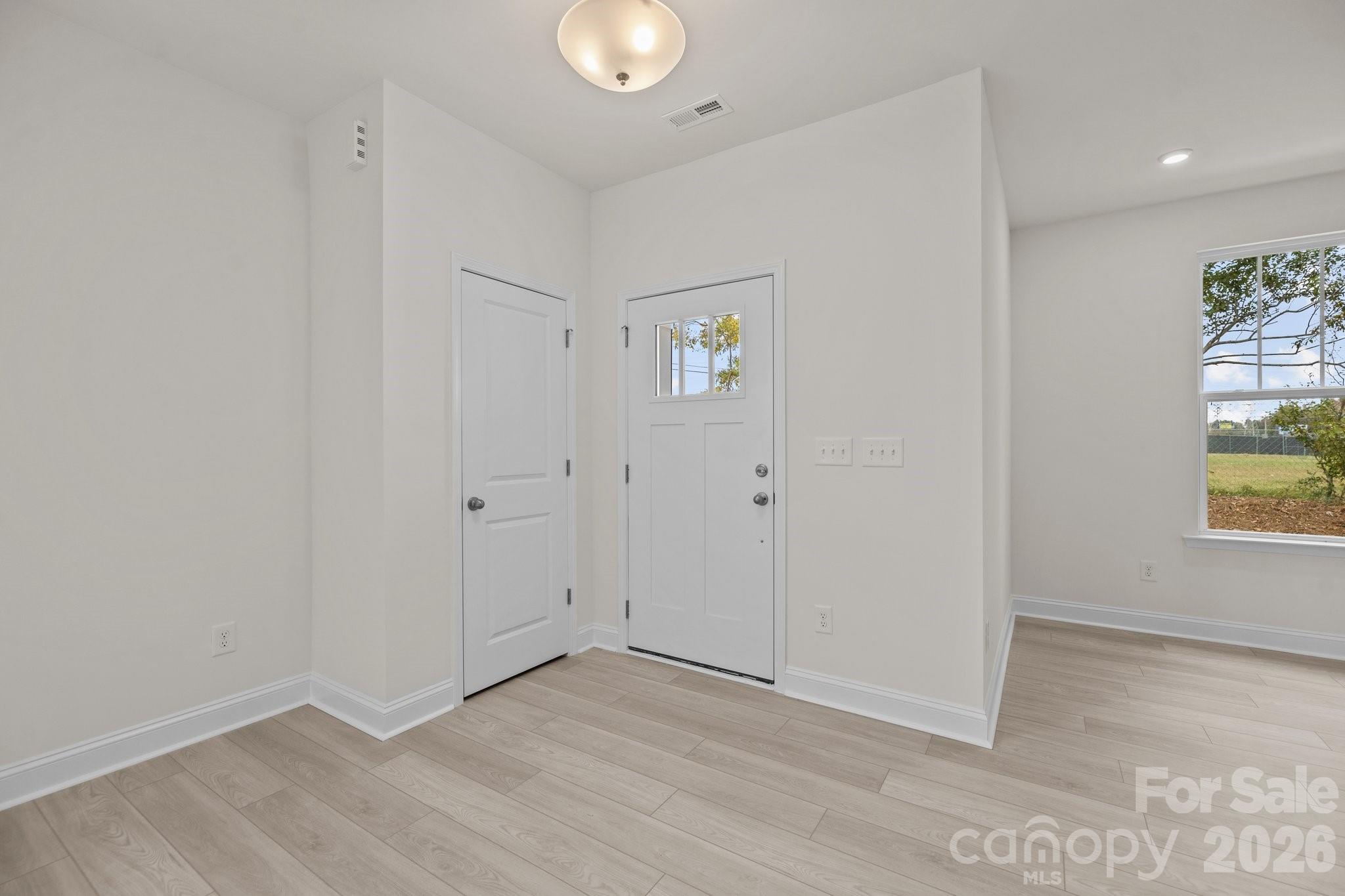 Photo 5 of 2926 Clyde Drive, Charlotte, NC