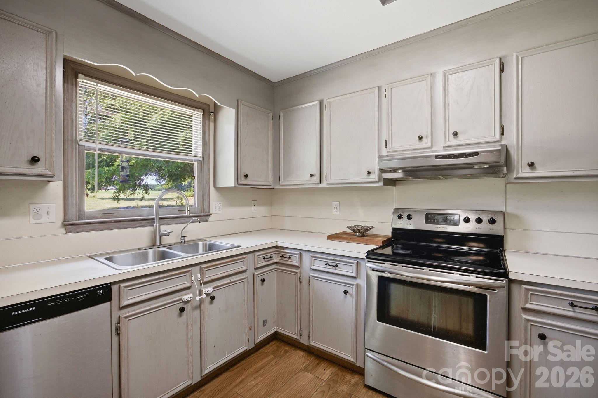 129 Salem Meadow Drive, Statesville, NC - photo 15 of 41