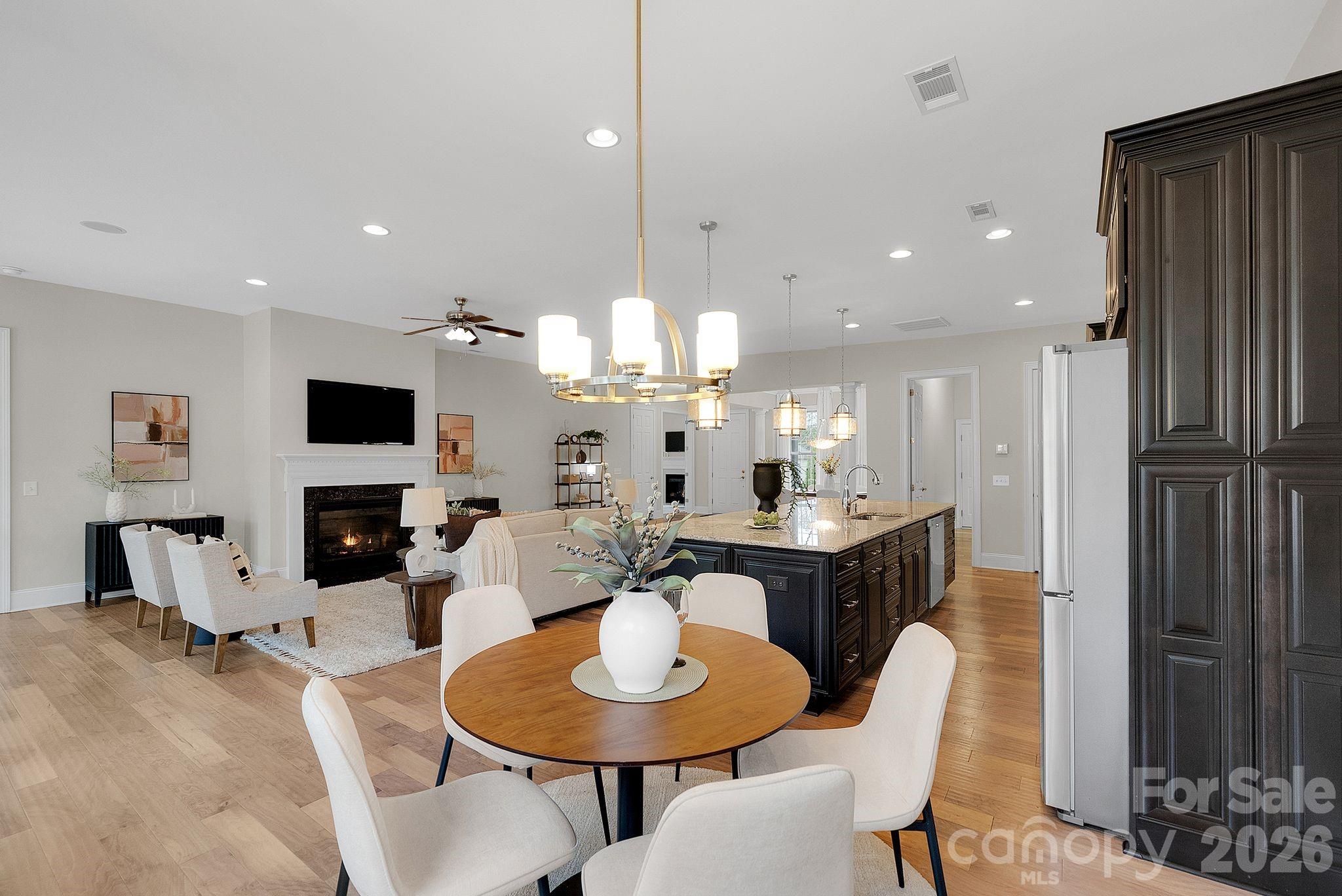 Photo 12 of 14920 High Bluff Court, Charlotte, NC