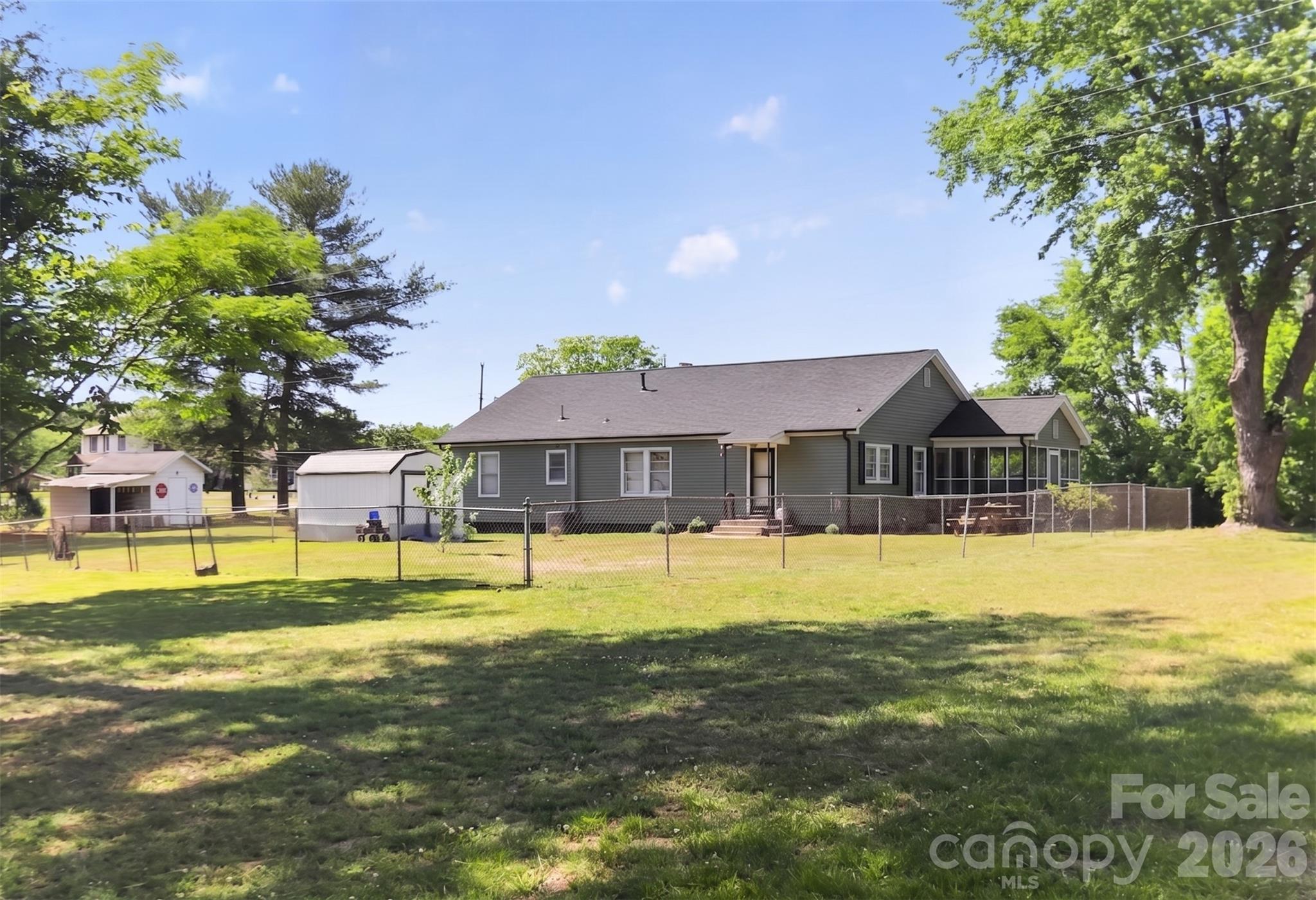 214 E Double Shoals Road, Lawndale, NC - photo 5 of 24