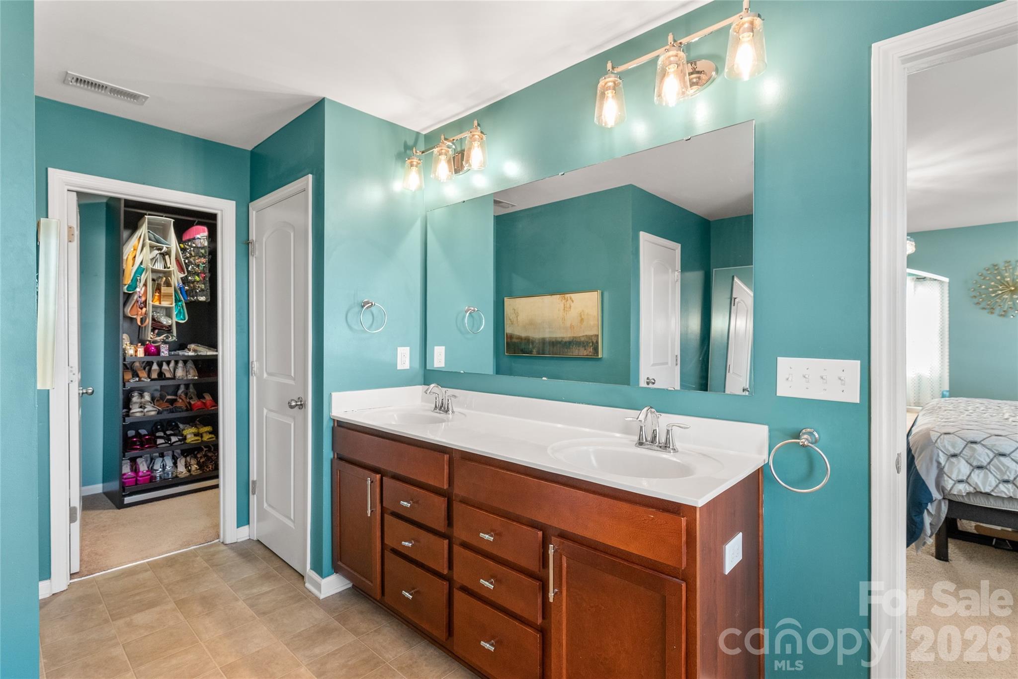 Photo 14 of 10229 Snowbell Court, Charlotte, NC