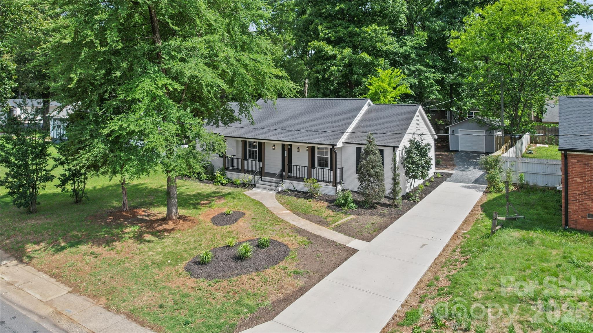 Photo 27 of 1421 Tyvola Road, Charlotte, NC