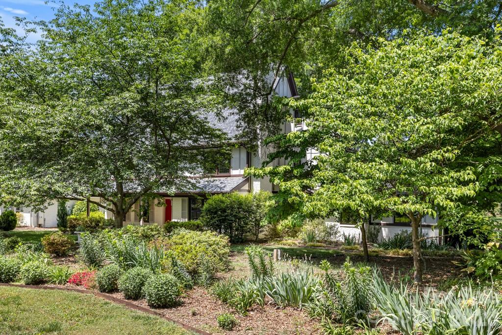 Photo 10 of 5335 Lansing Drive, Charlotte, NC