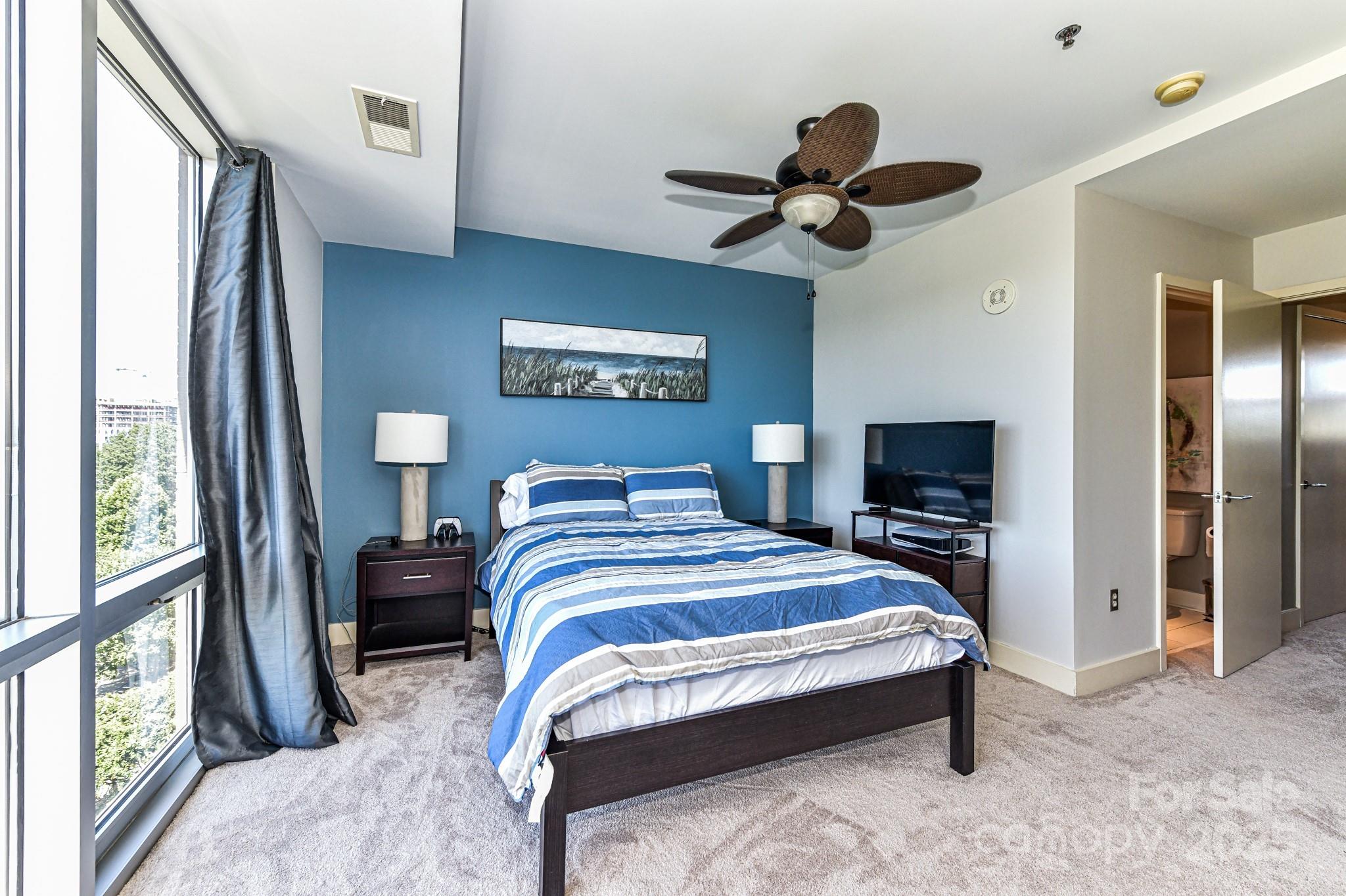 Photo 12 of 1133 Metropolitan Avenue613, Charlotte, NC