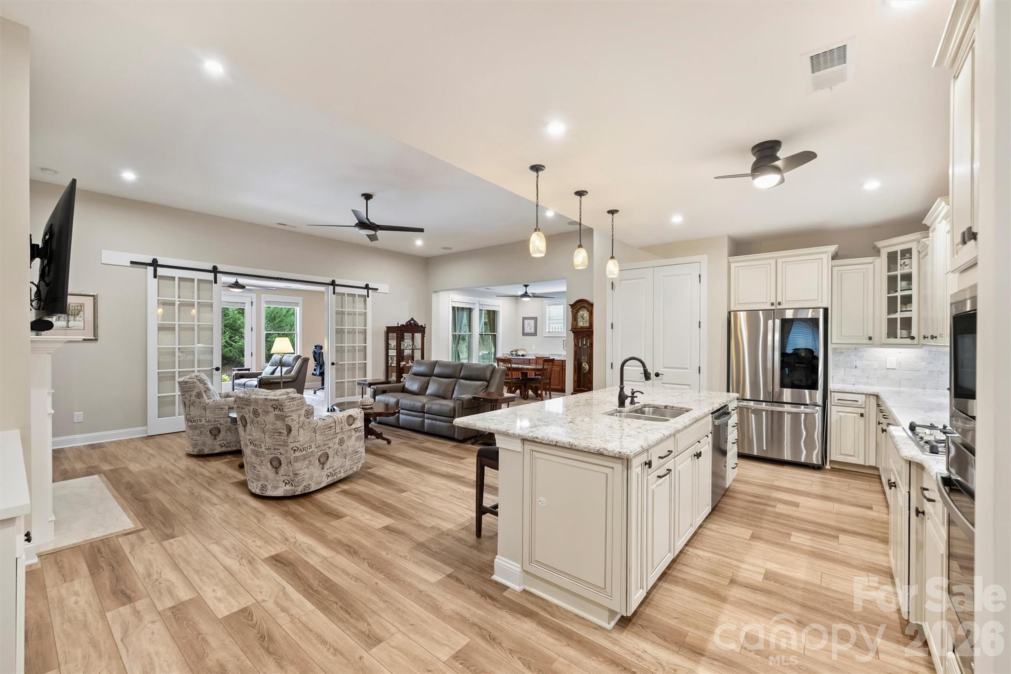 Photo 11 of 9610 Cresswind Boulevard, Charlotte, NC