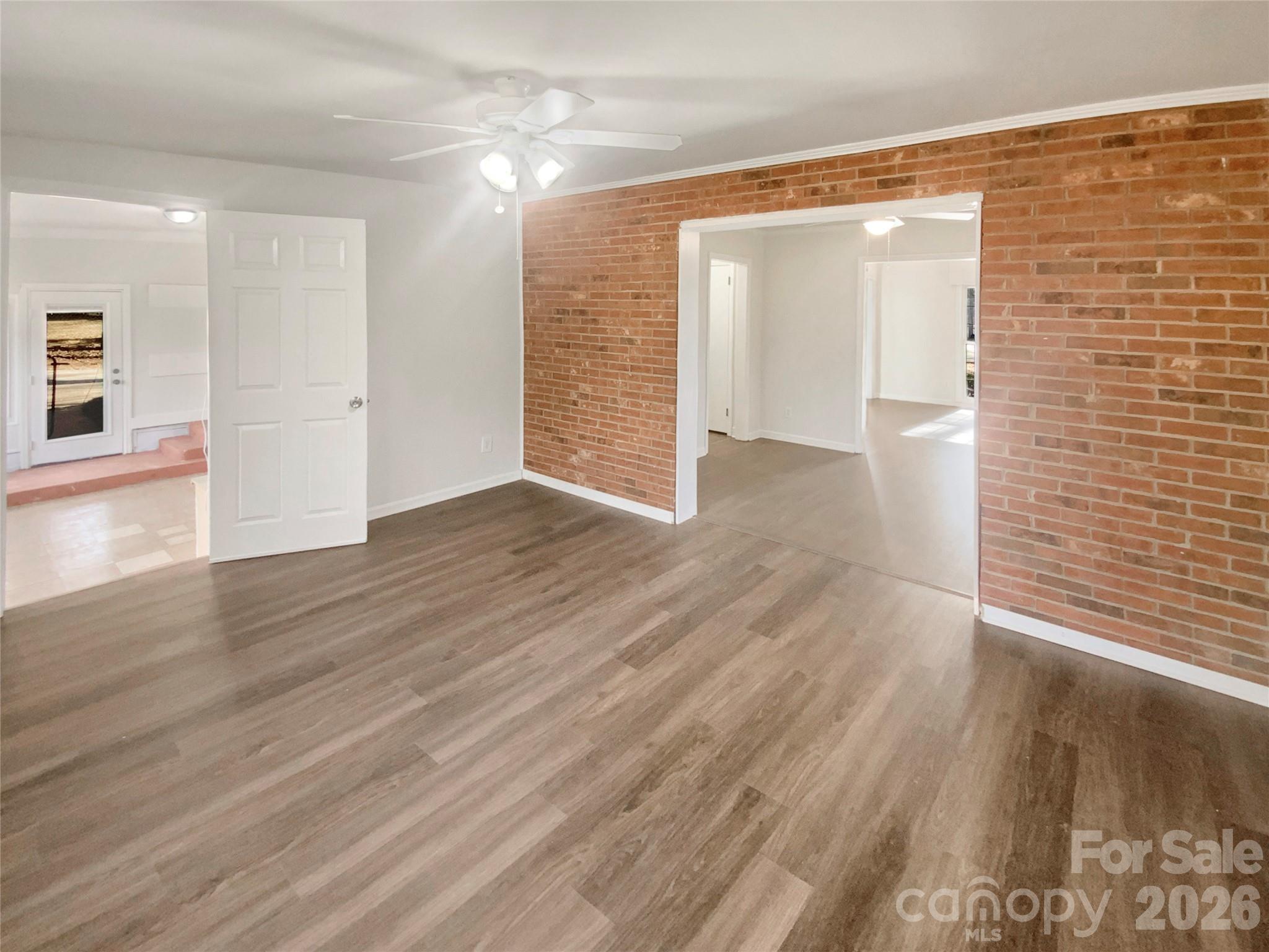 Photo 7 of 4661 Easthaven Drive, Charlotte, NC