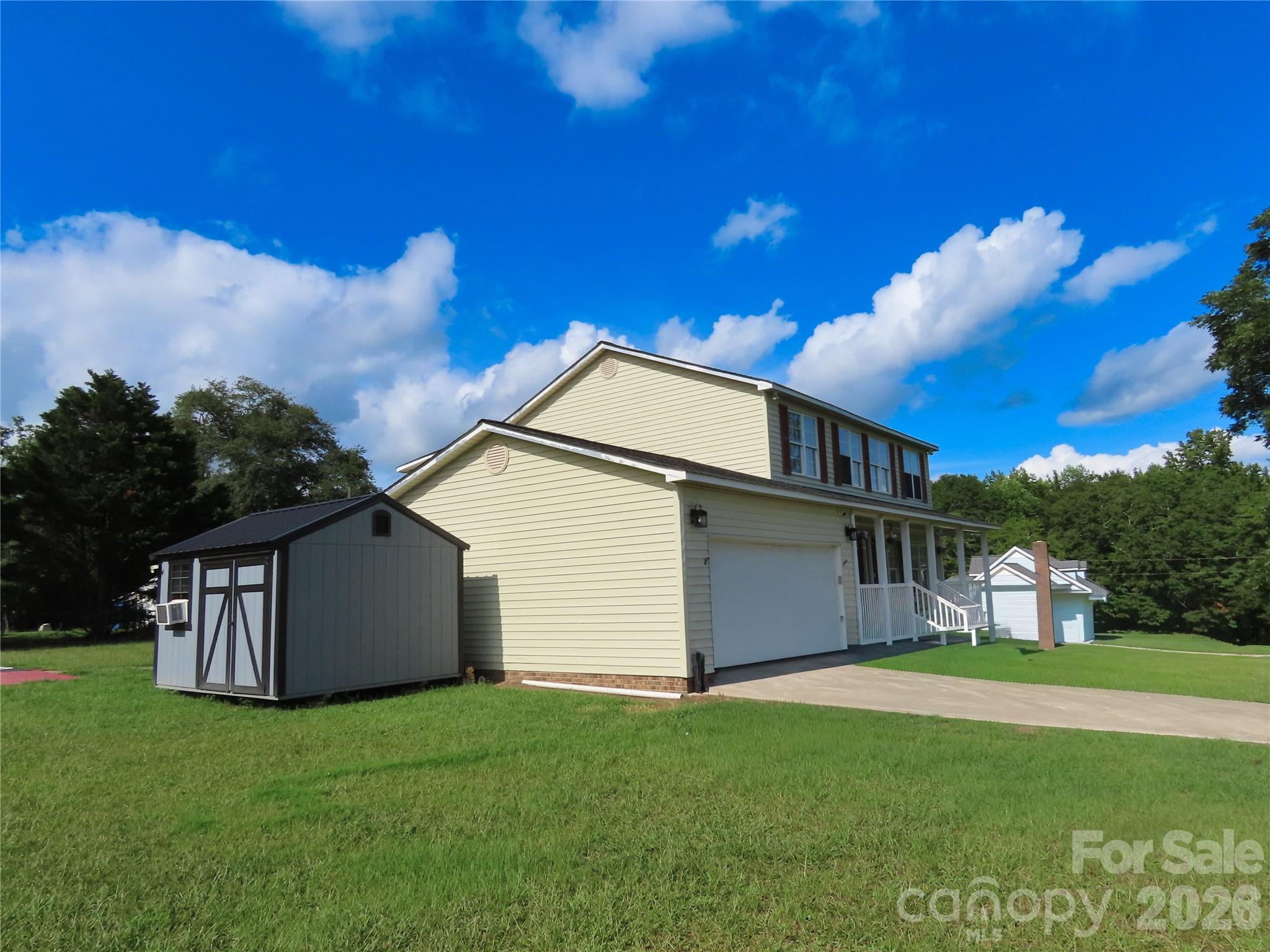 204 Rowland Avenue, Heath Springs, SC - photo 5 of 49