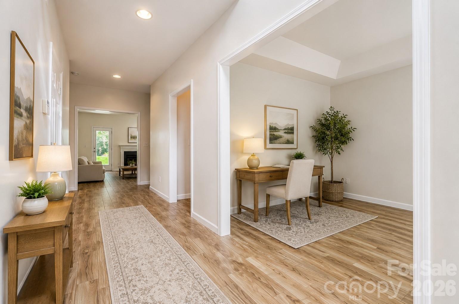 Photo 3 of 2019 Aberglen Drive, Charlotte, NC