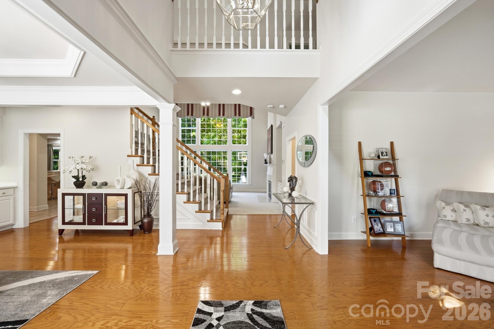 Photo 4 of 4814 King Arthur Drive, Charlotte, NC