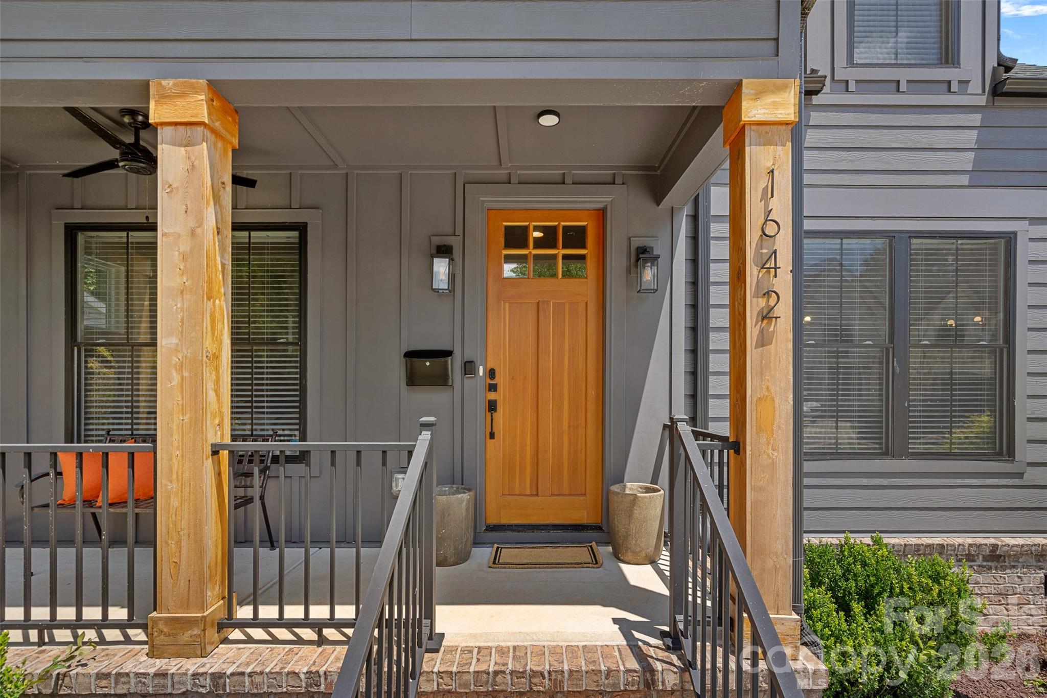 Photo 2 of 1642 Longfellow Street, Charlotte, NC