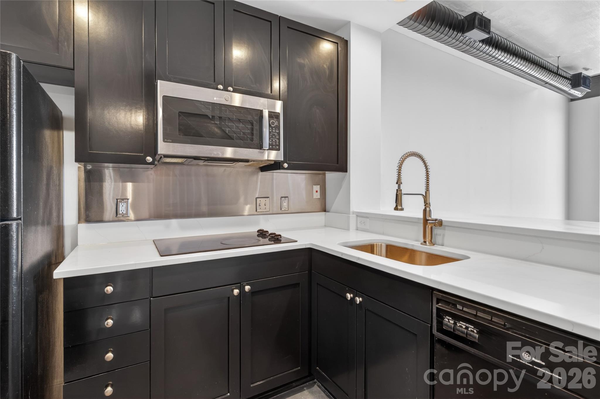 Photo 3 of 710 W Trade Street505, Charlotte, NC