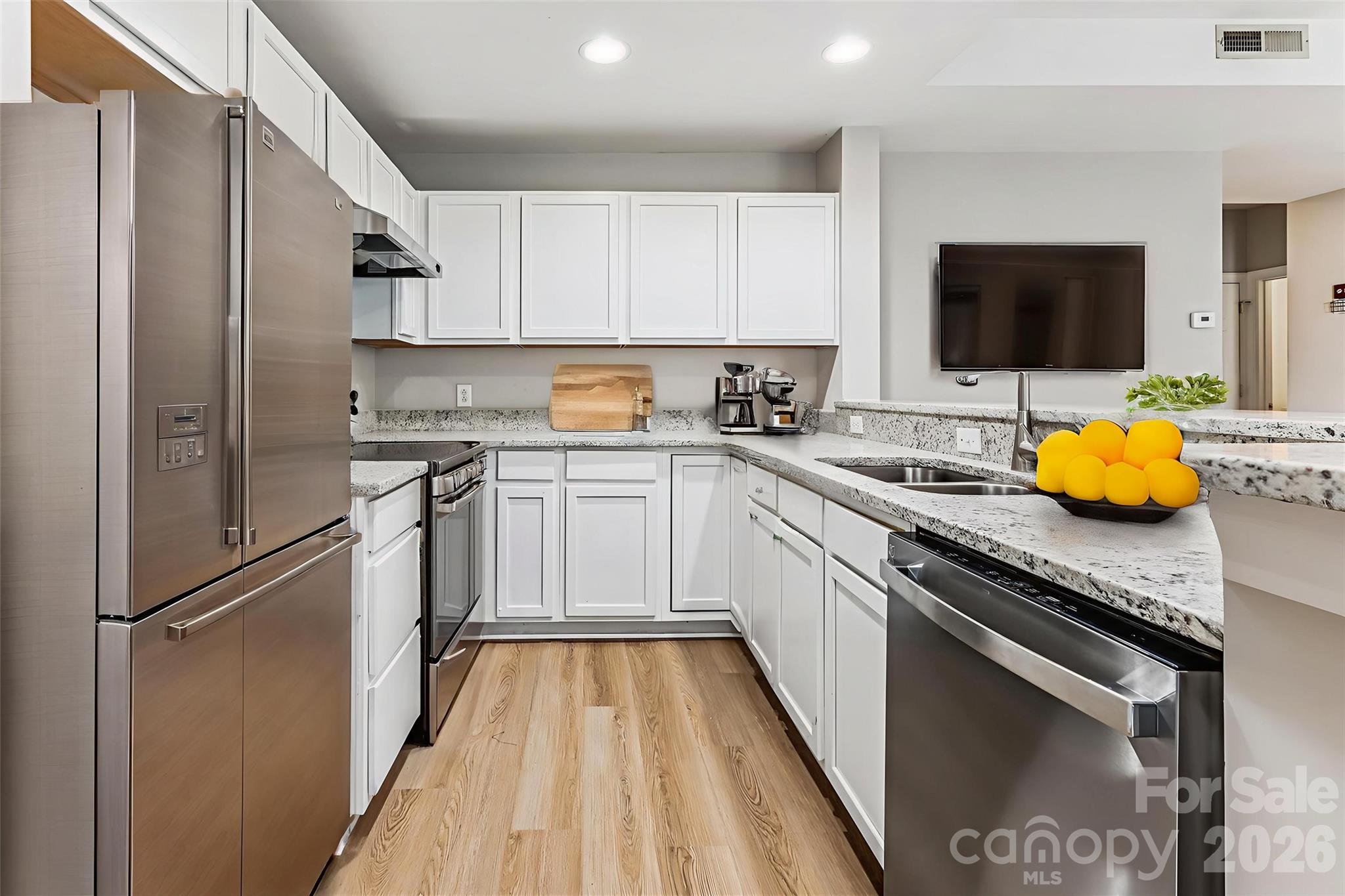 Photo 20 of 718 W Trade Street302, Charlotte, NC