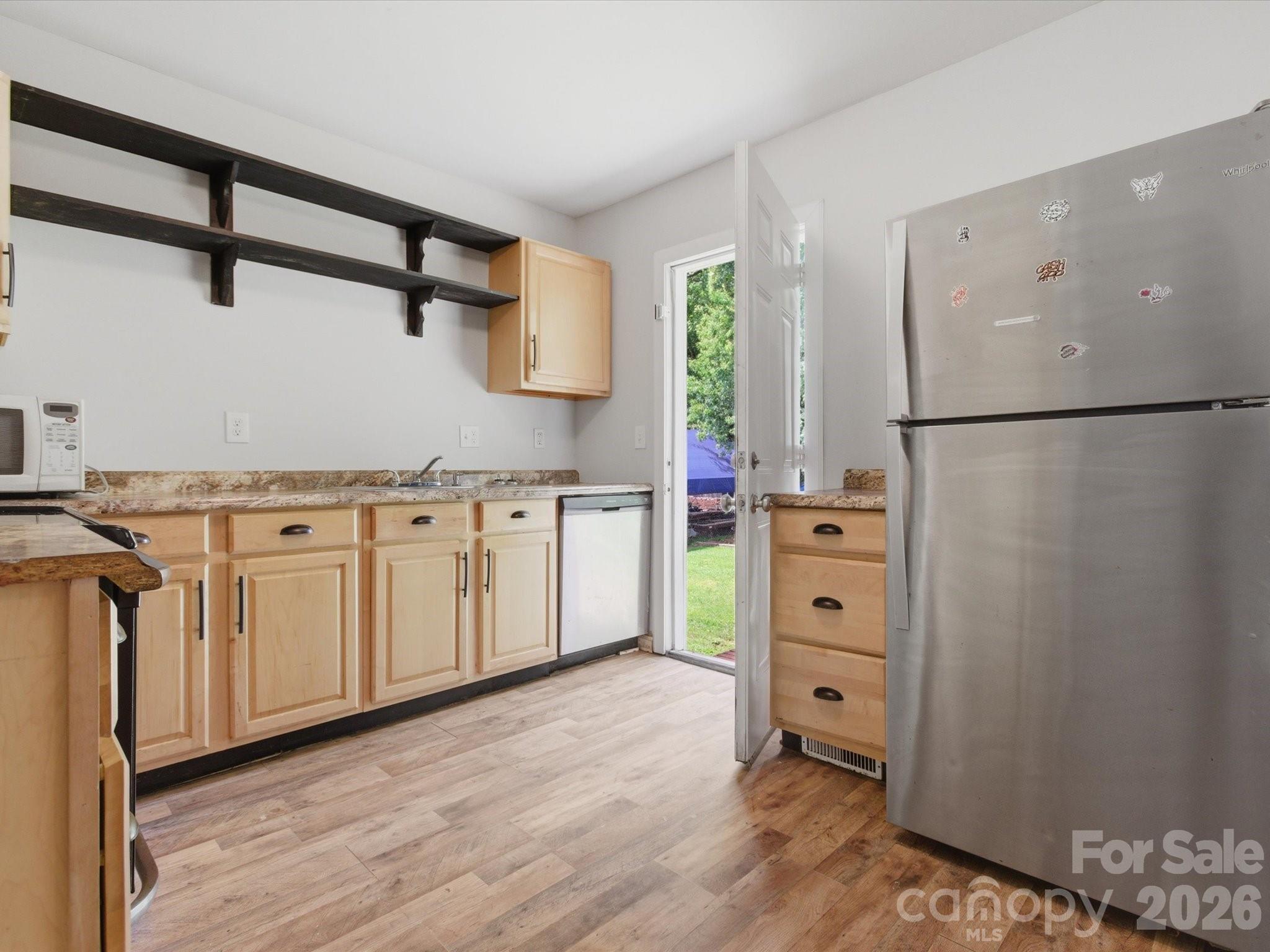 Photo 10 of 622 Dunbrook Lane, Charlotte, NC