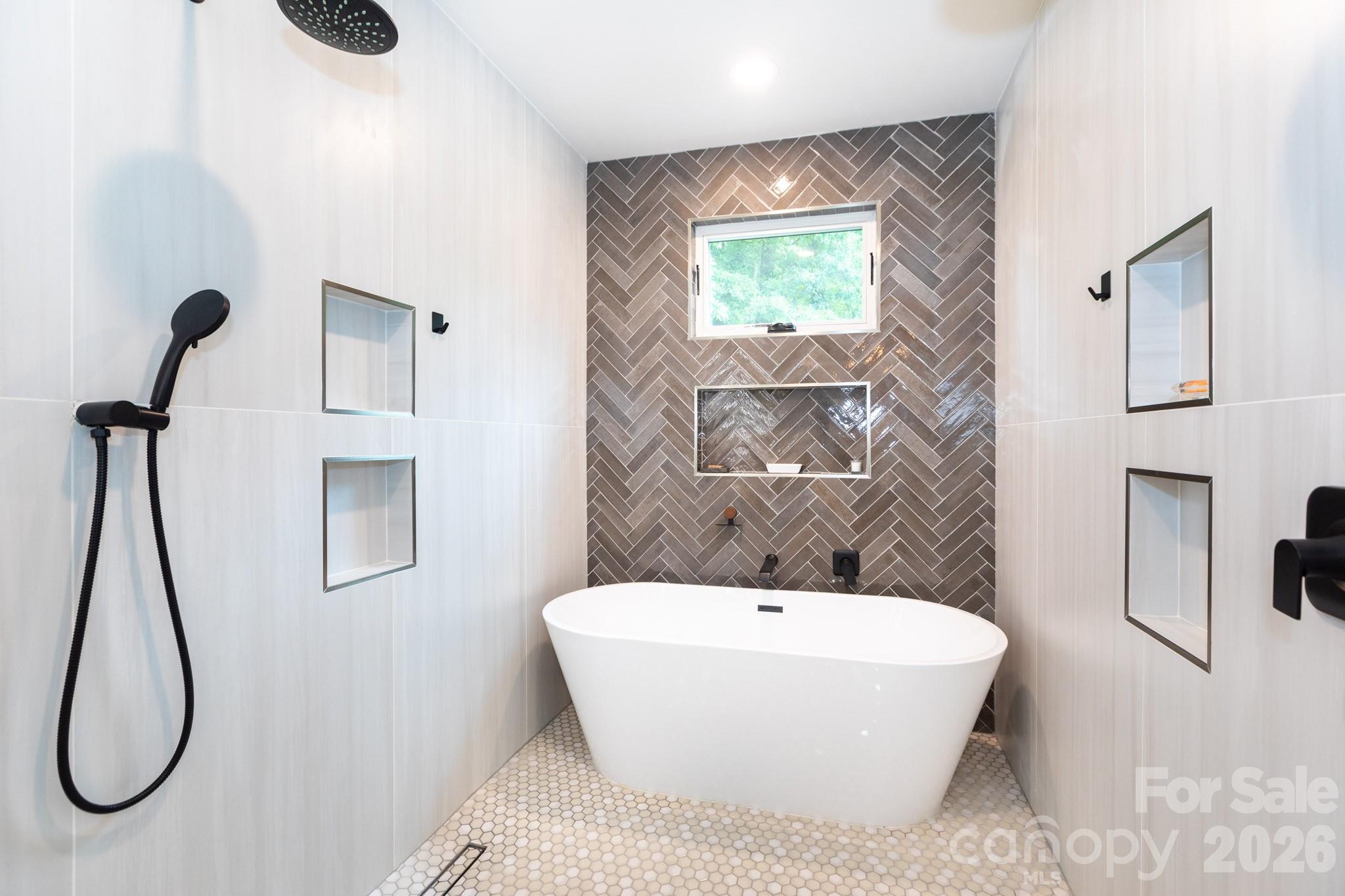 Photo 28 of 1602 Herrin Avenue, Charlotte, NC