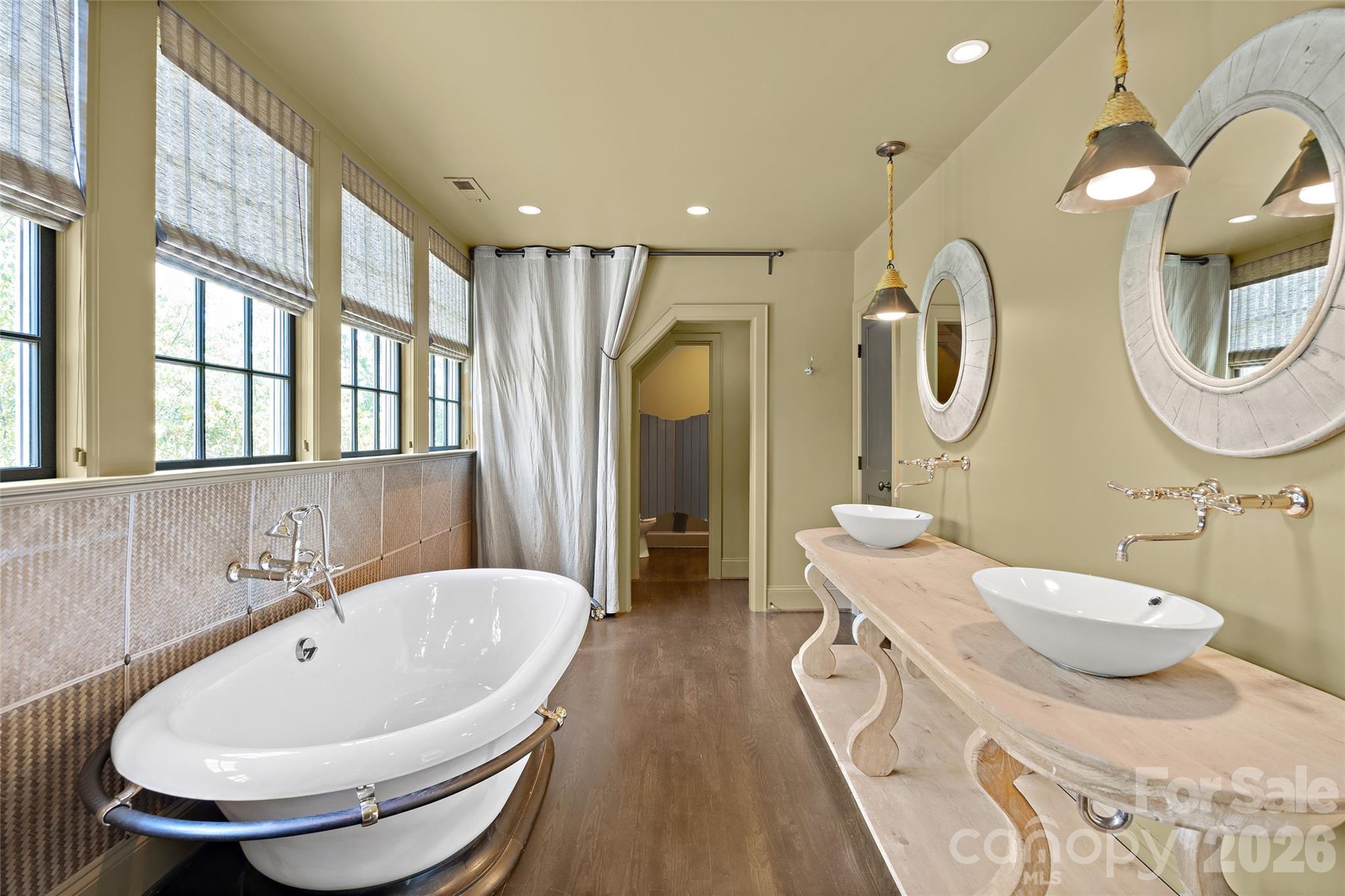 208 Wales Avenue, Charlotte, NC - photo 22 of 33