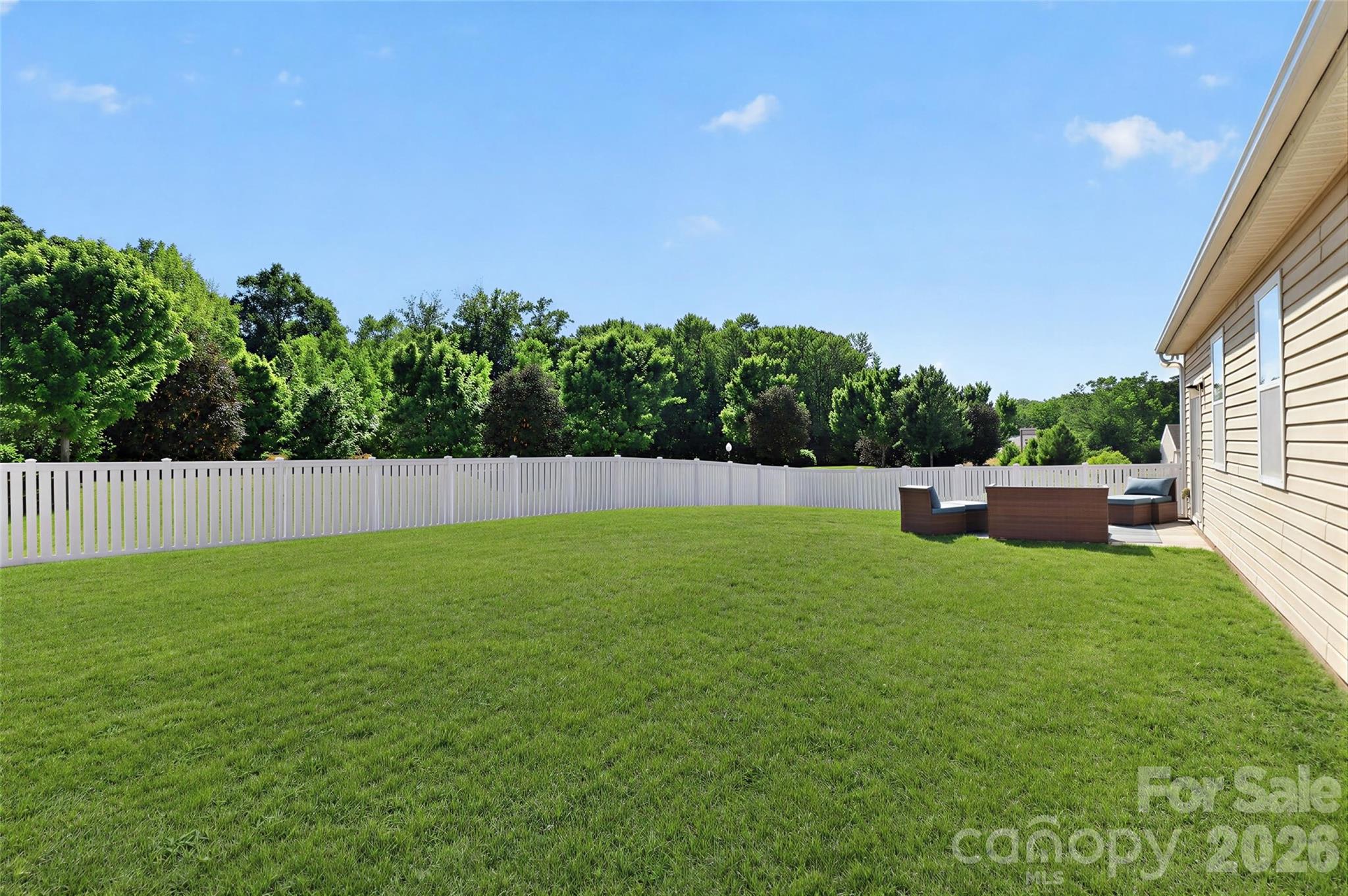 Photo 30 of 8807 Heartleaf Road, Charlotte, NC
