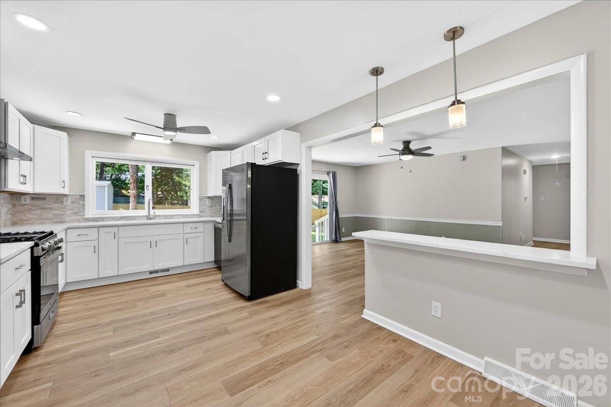 6018 Donegal Drive, Charlotte, NC - photo 17 of 49