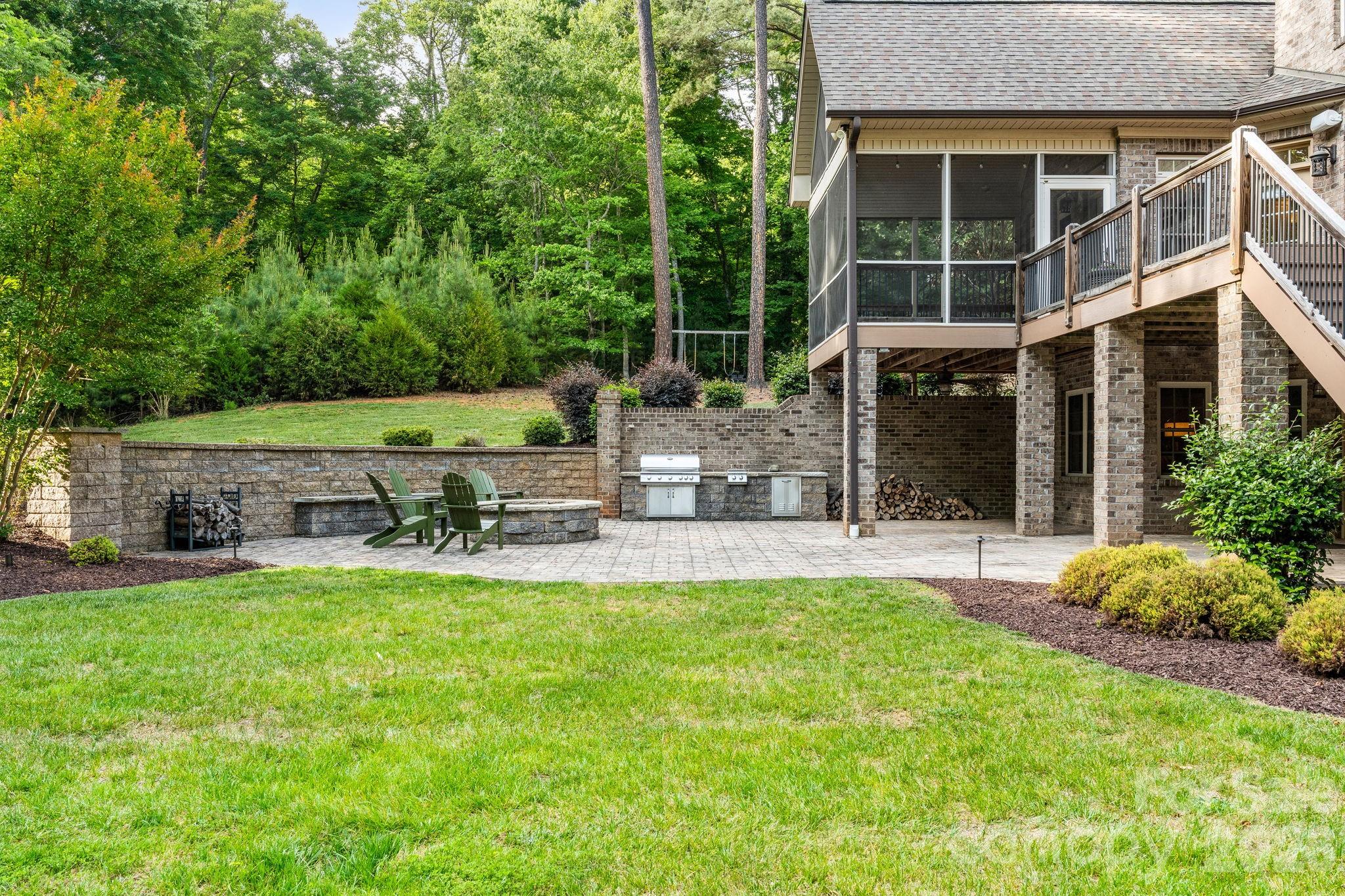 8050 Windswept Drive, Belews Creek, NC - photo 7 of 48