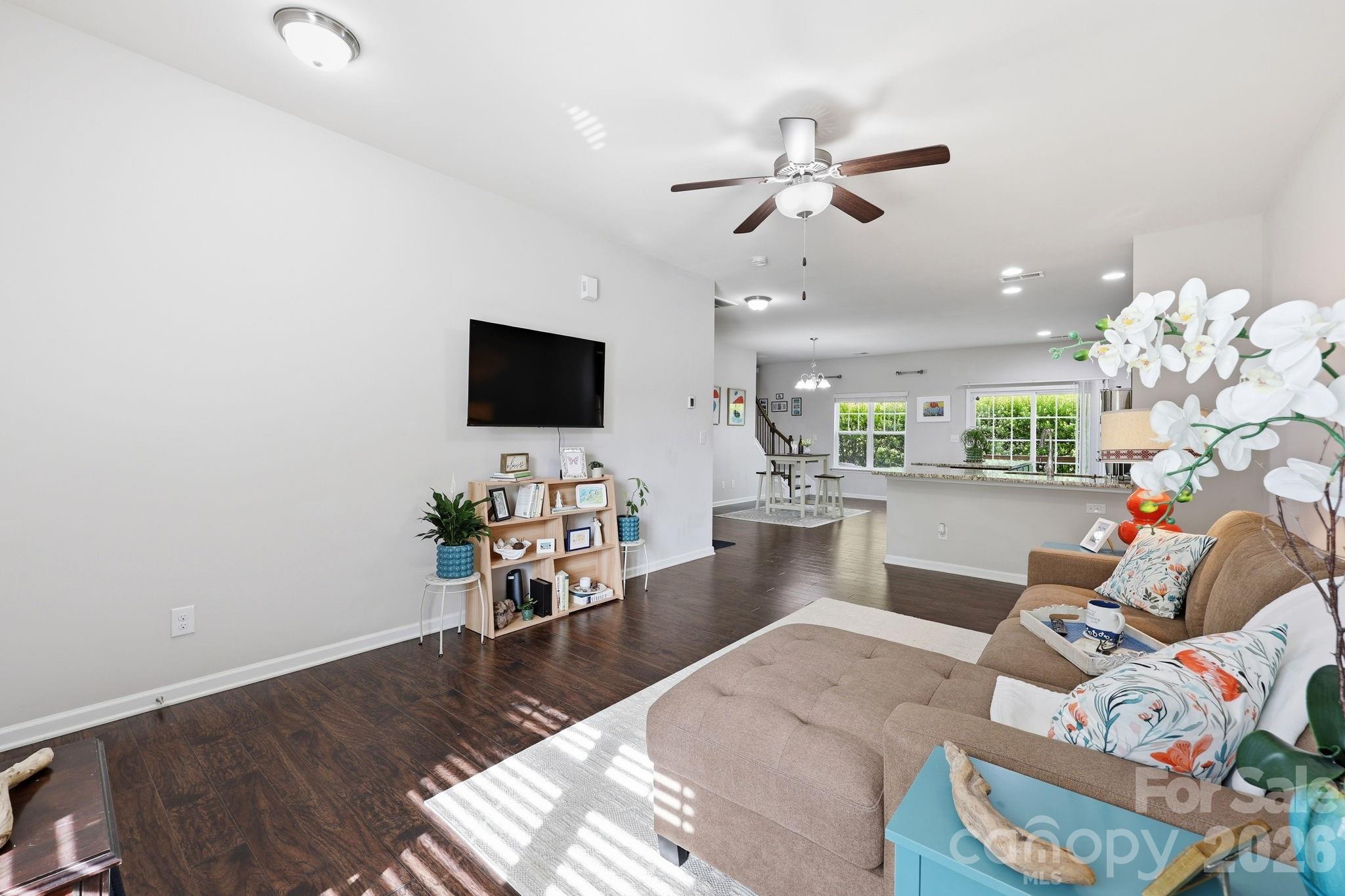 Photo 5 of 8413 Summerford Drive, Charlotte, NC