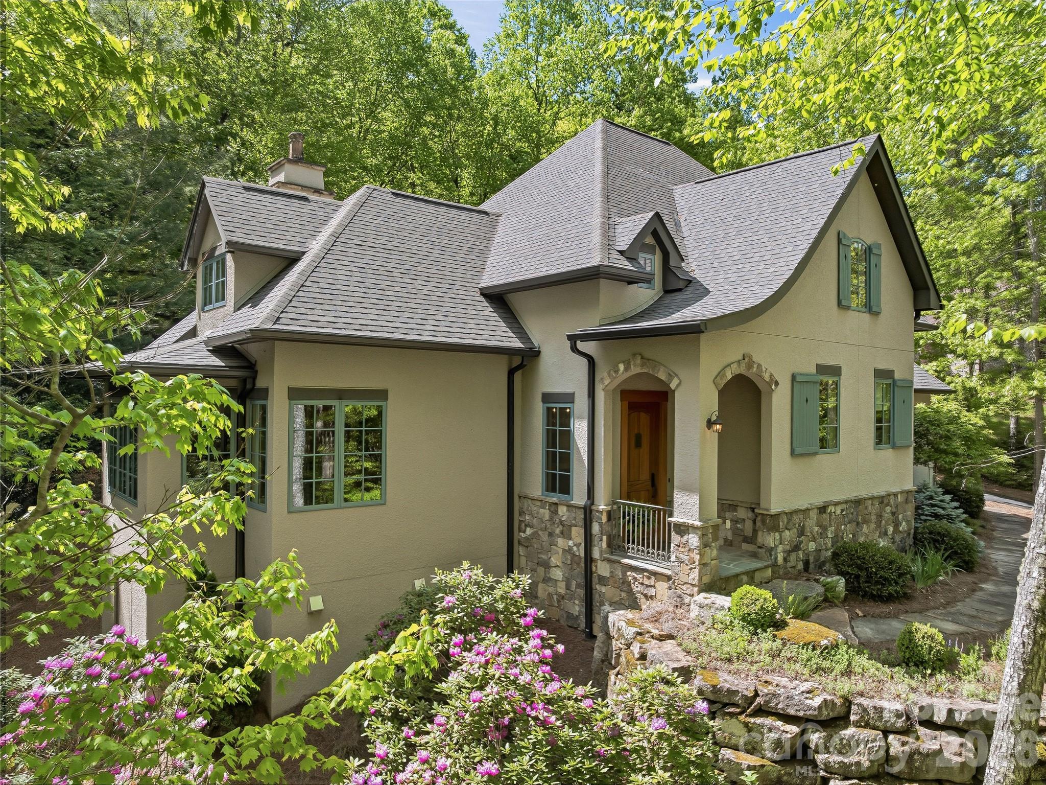 732 Streamside Drive, Arden, NC - photo 2 of 47