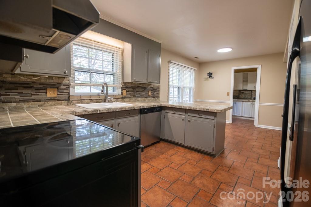 Photo 23 of 2232 Lawton Bluff Road, Charlotte, NC