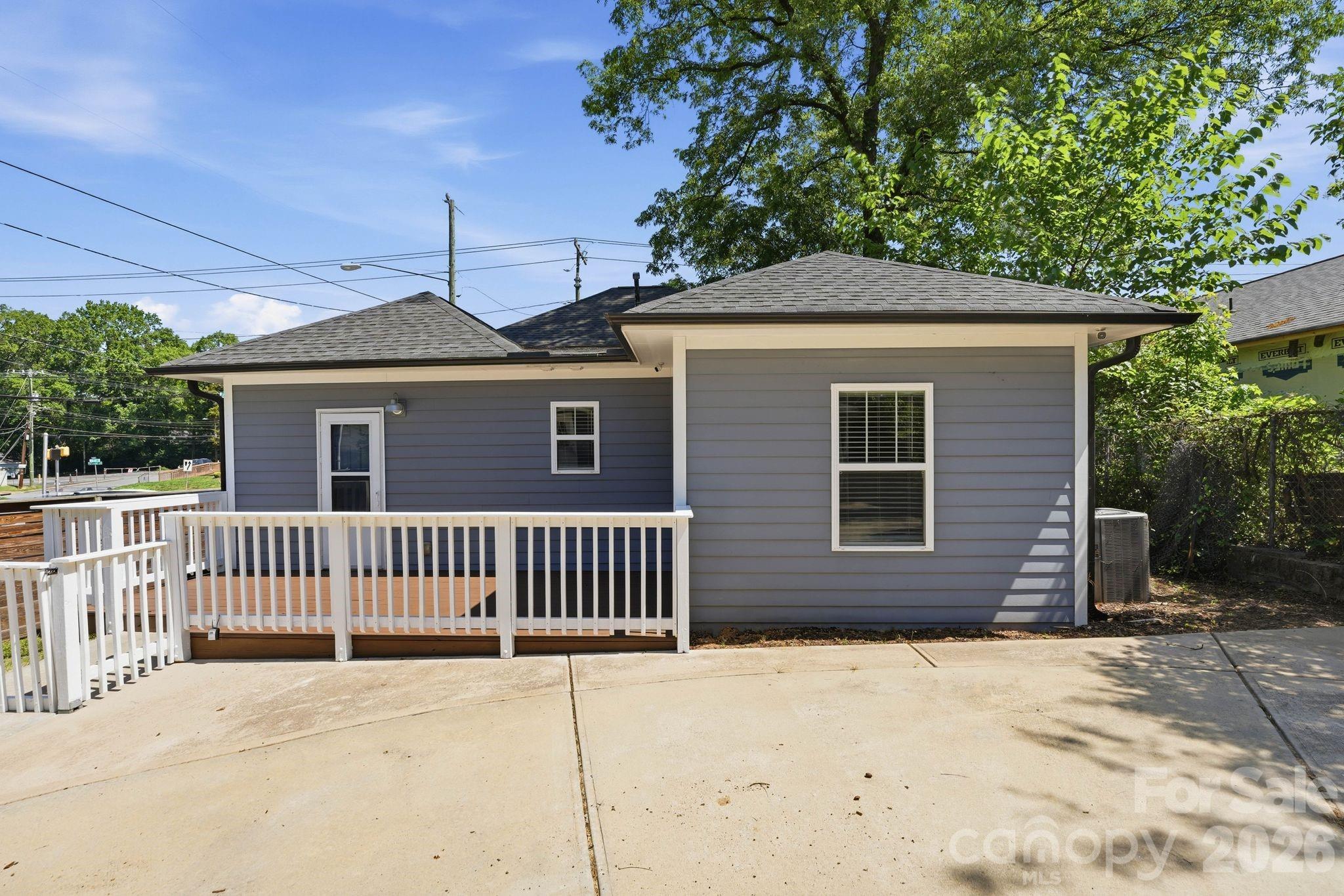 Photo 34 of 1416 Parkwood Avenue, Charlotte, NC