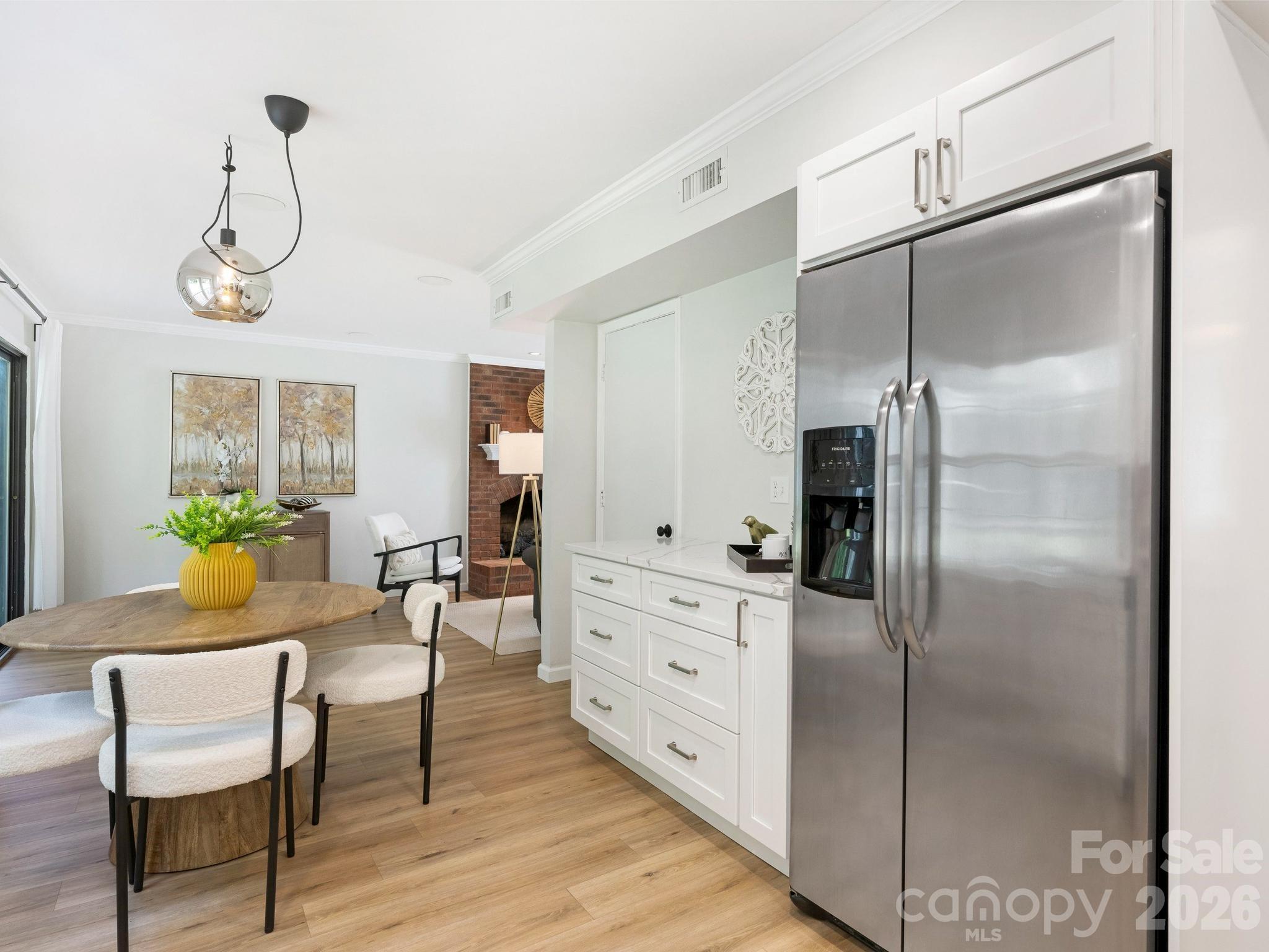Photo 9 of 11510 Painted Tree Road, Charlotte, NC