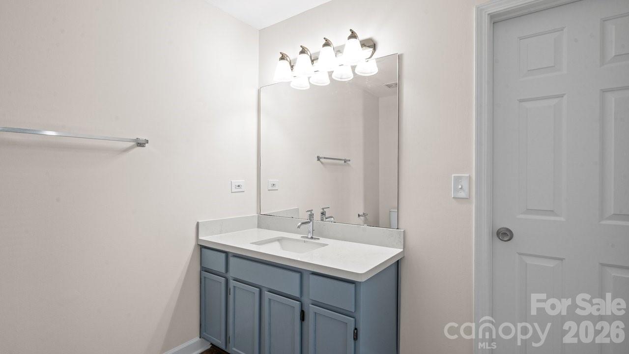 Photo 12 of 2114 Pleasant Dale Drive, Charlotte, NC