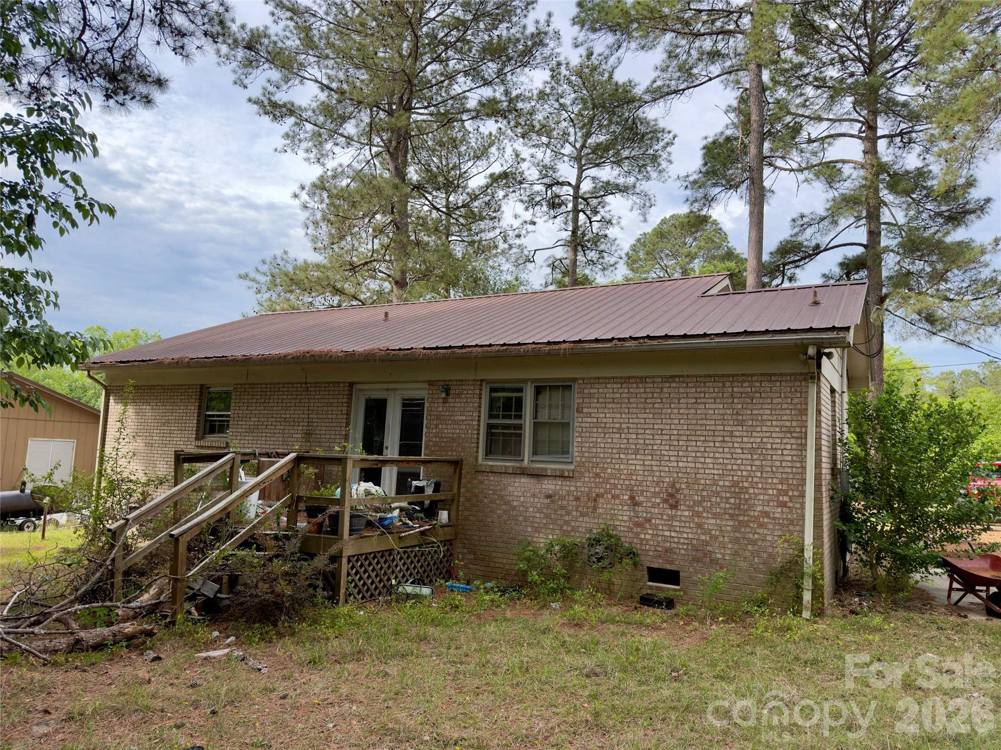 Photo 2 of 115 S White Oak Street, Morven, NC