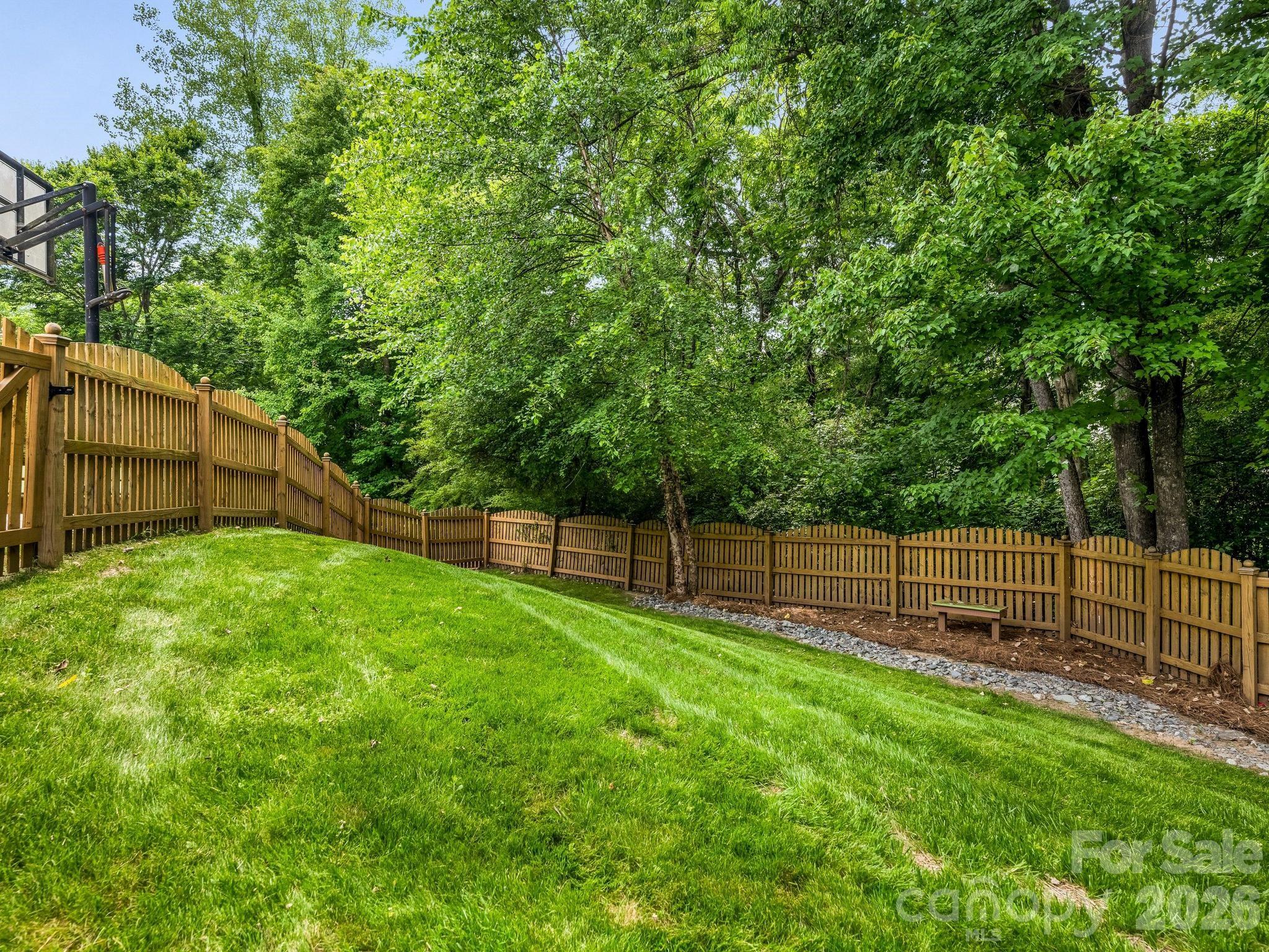 Photo 27 of 6807 Guinevere Drive, Charlotte, NC