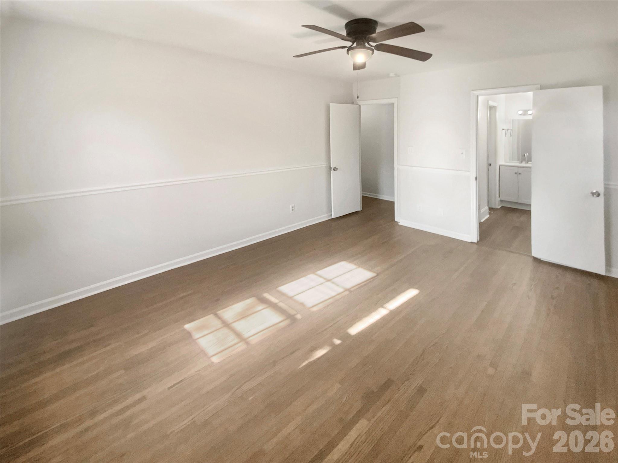 Photo 8 of 4661 Easthaven Drive, Charlotte, NC