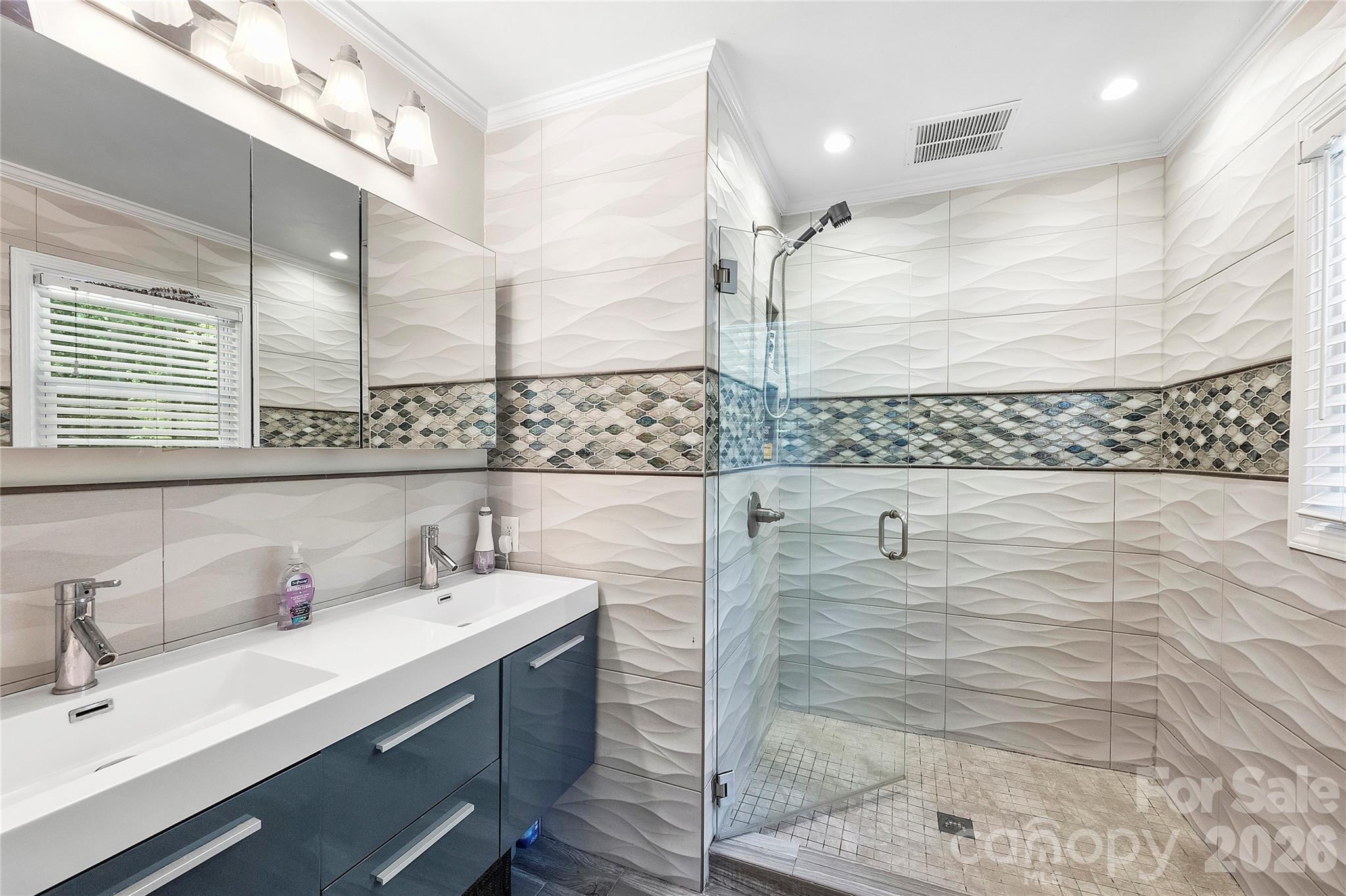 Photo 22 of 5525 Lancelot Drive, Charlotte, NC