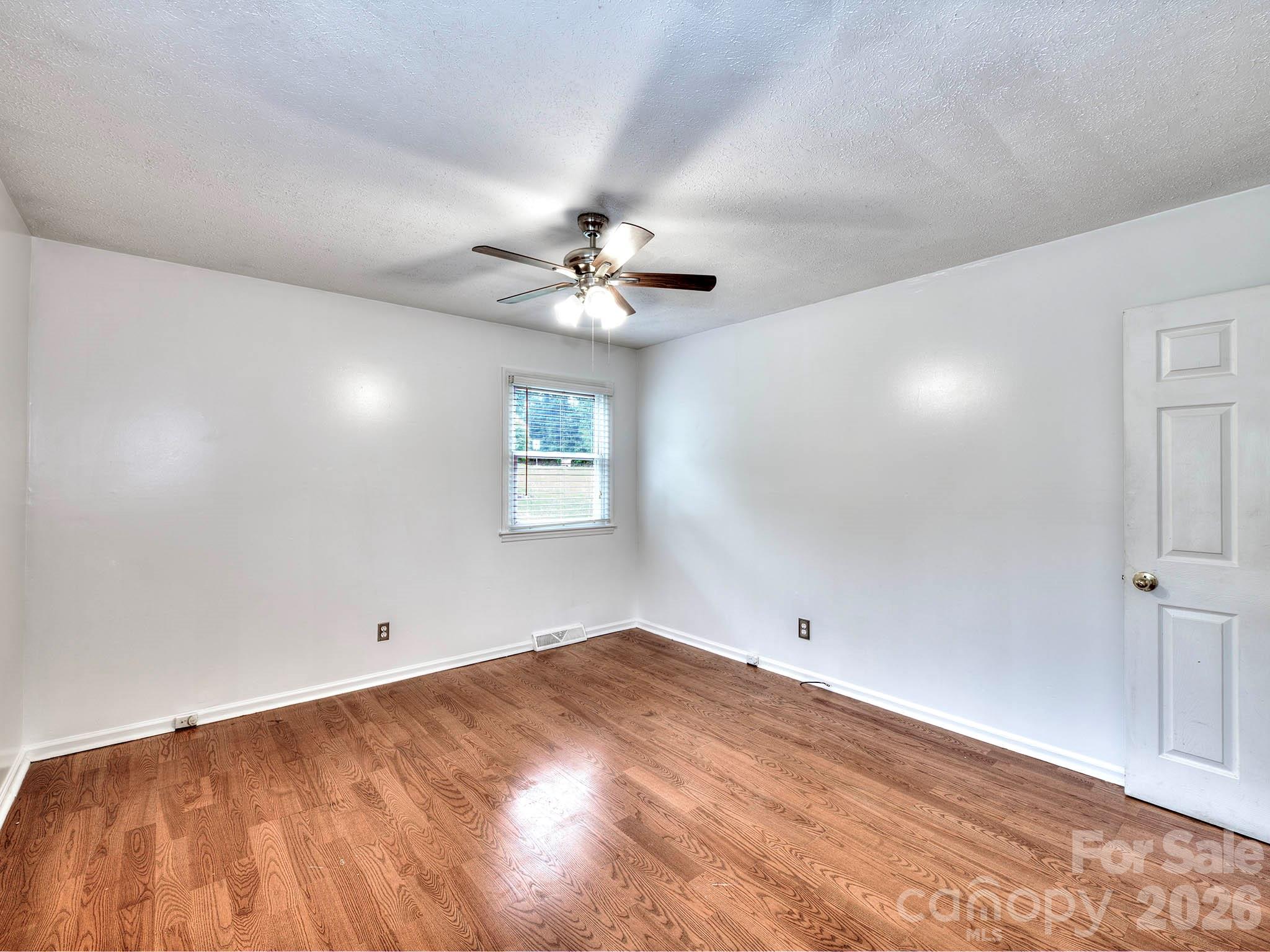 109 Oxford Street, Shelby, NC - photo 17 of 36