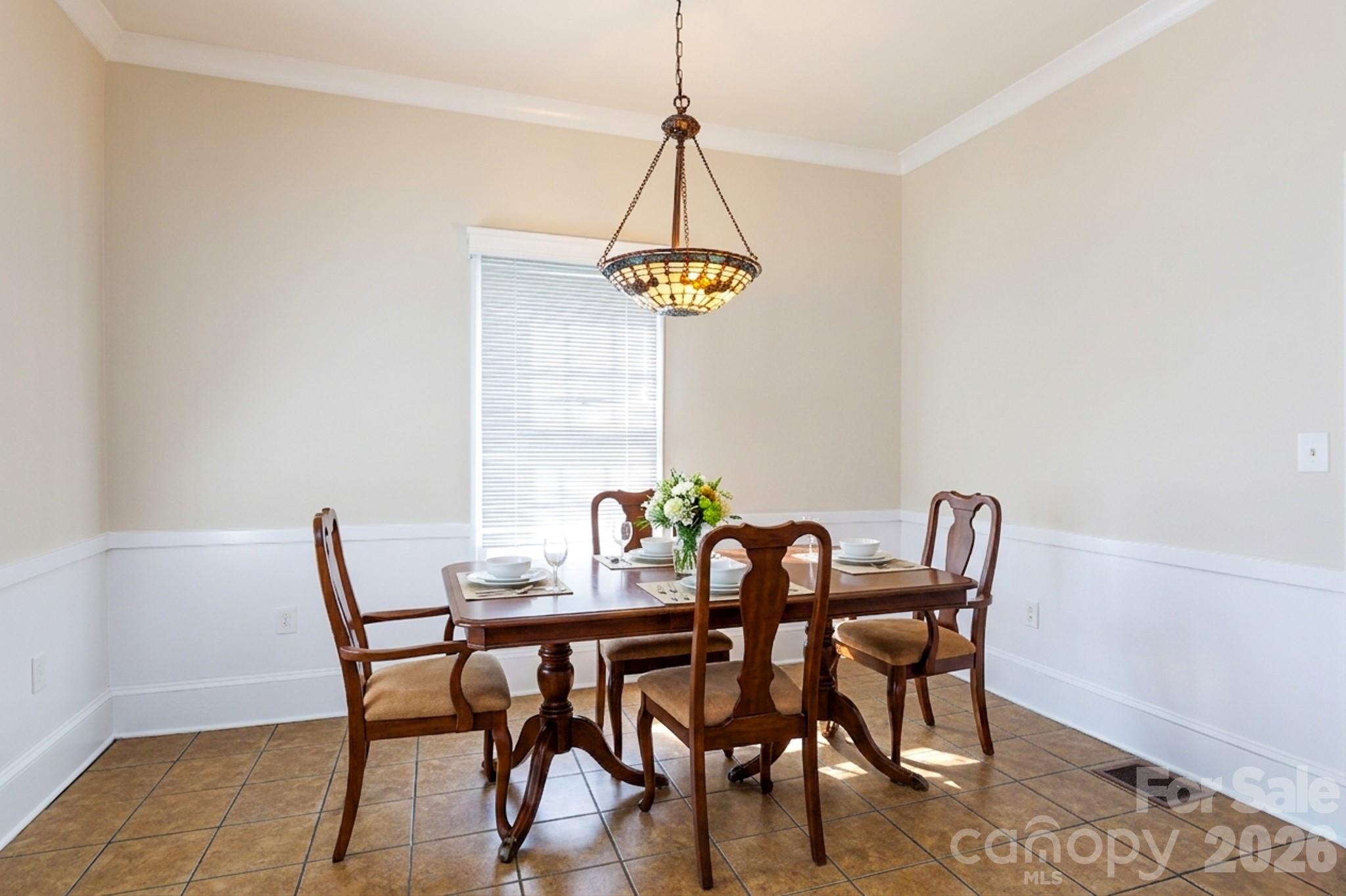 224 W 4th Avenue, Gastonia, NC - photo 9 of 33