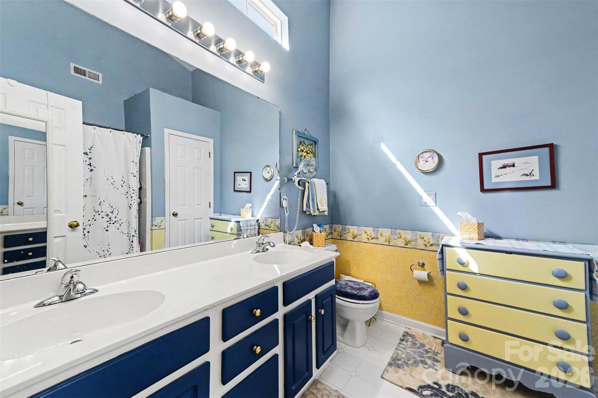 12323 Poplar Forest Drive205, Charlotte, NC - photo 12 of 20