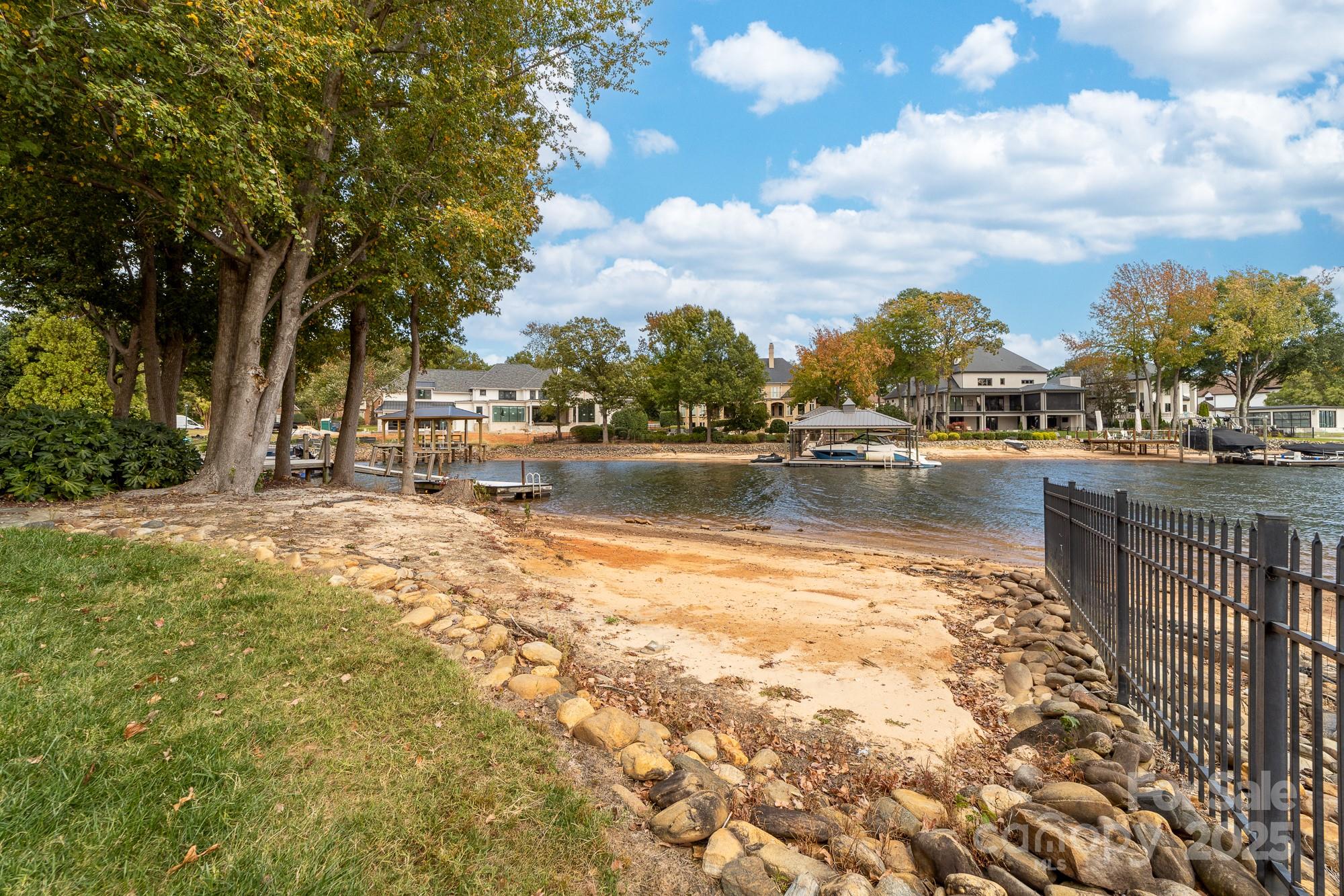 18316 Mainsail Pointe Drive, Cornelius, NC - photo 25 of 46