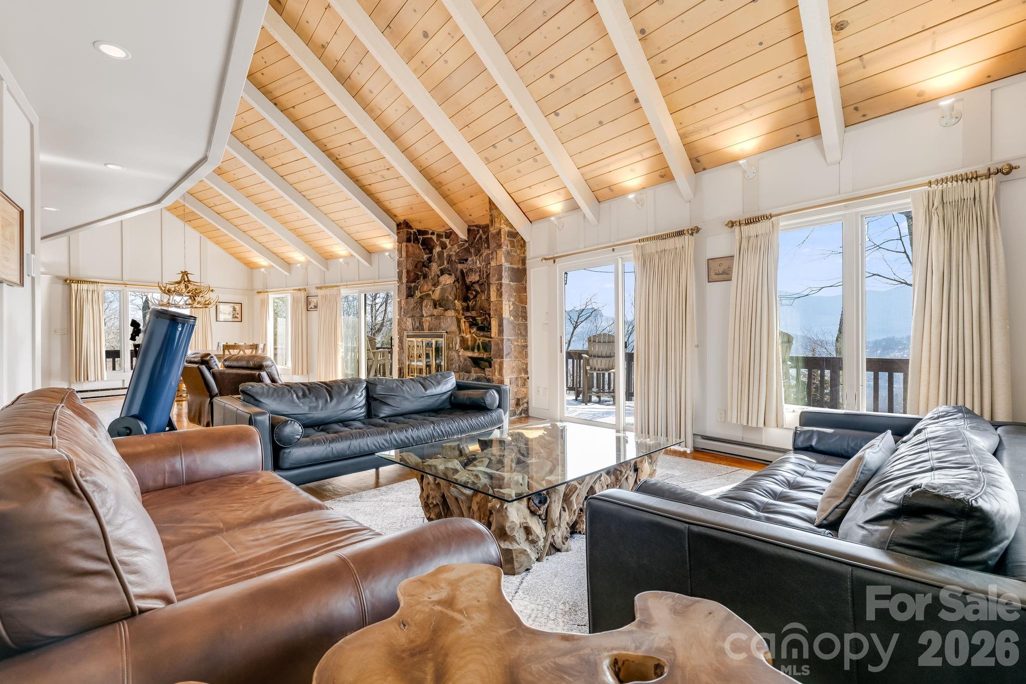 301 Highland Circle, Sugar Mountain, NC - photo 8 of 49
