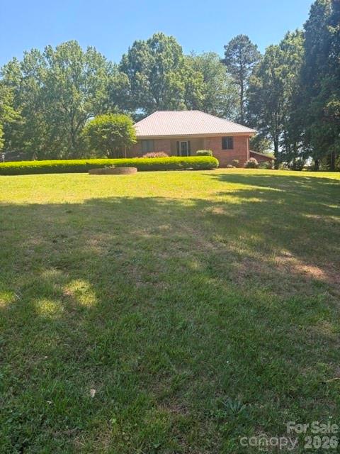 Photo 3 of 401 Greenway Street, Huntersville, NC