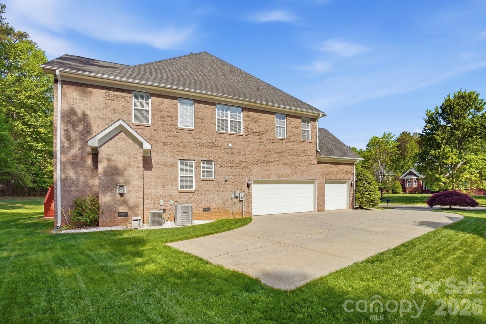 807 Crown Vista Court, Wesley Chapel, NC - photo 43 of 44