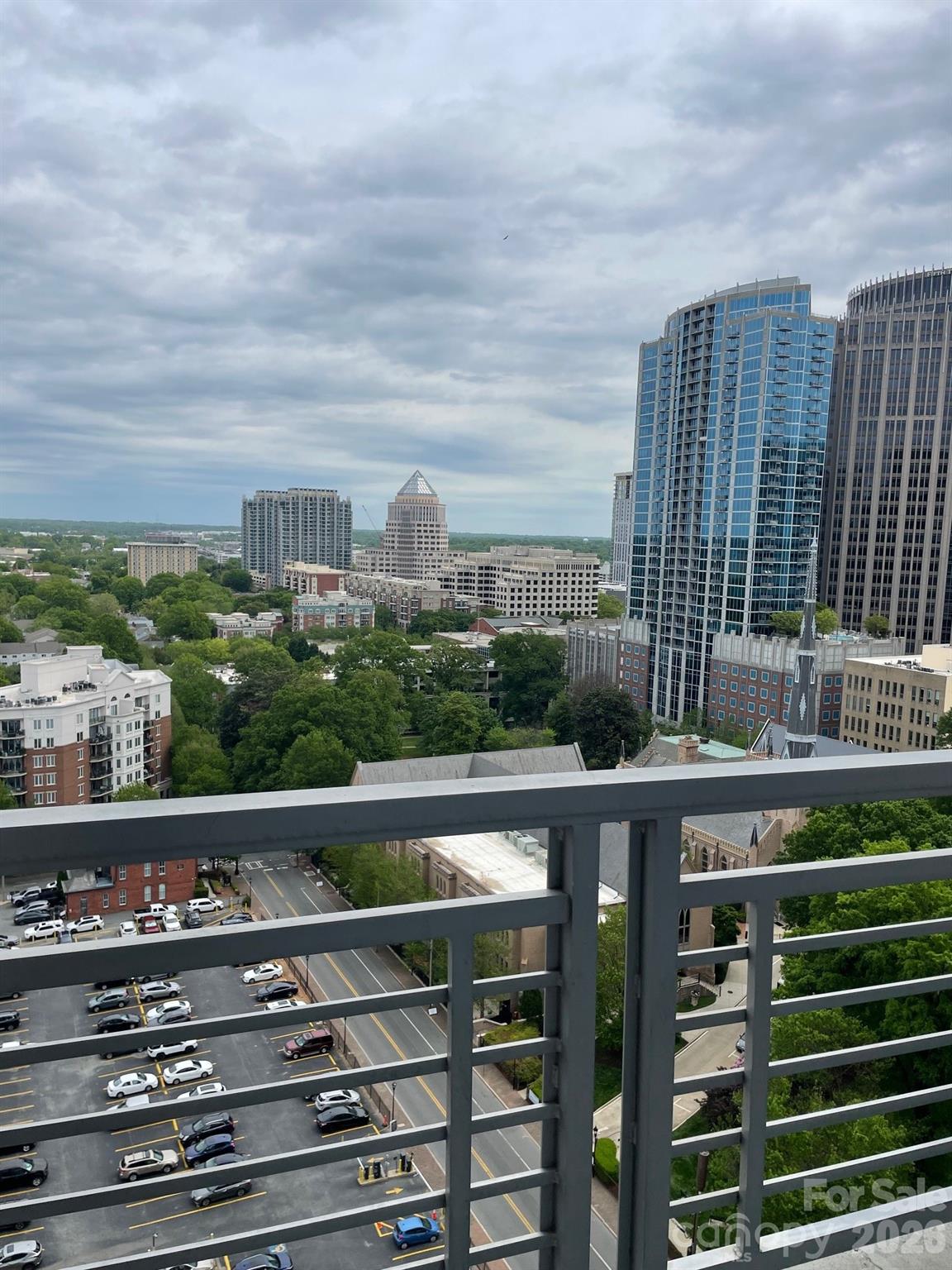 Photo 3 of 333 W Trade Street1602, Charlotte, NC