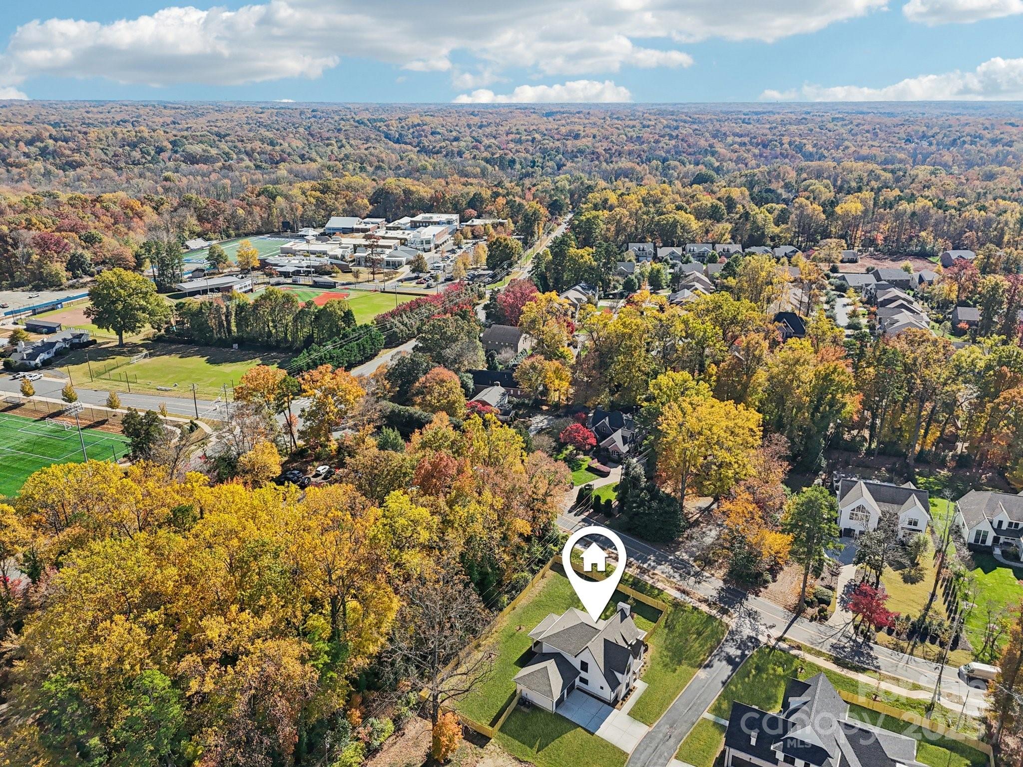 Photo 11 of 132 Sardis Lane, Charlotte, NC
