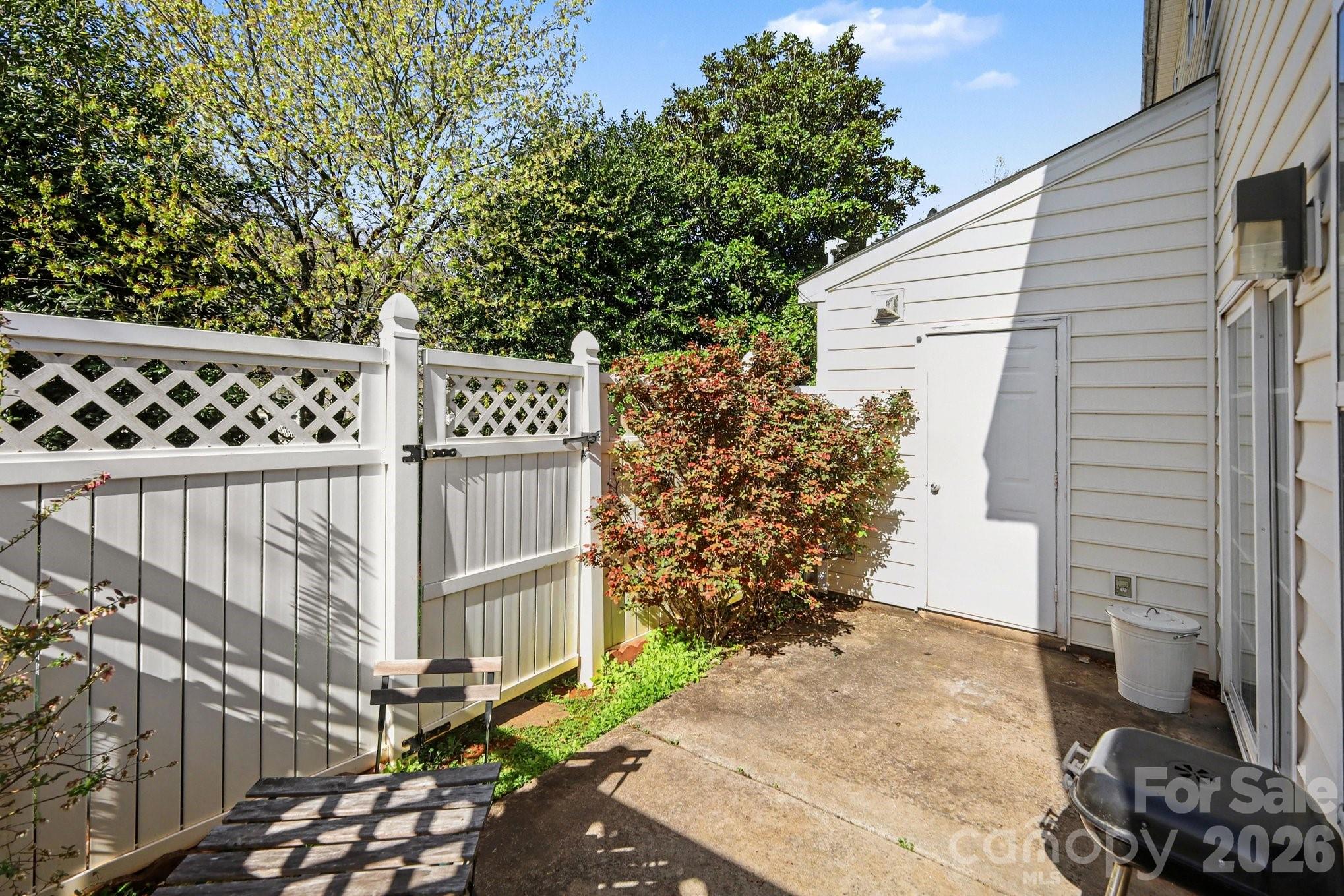 Photo 19 of 8411 Chaceview Court, Charlotte, NC