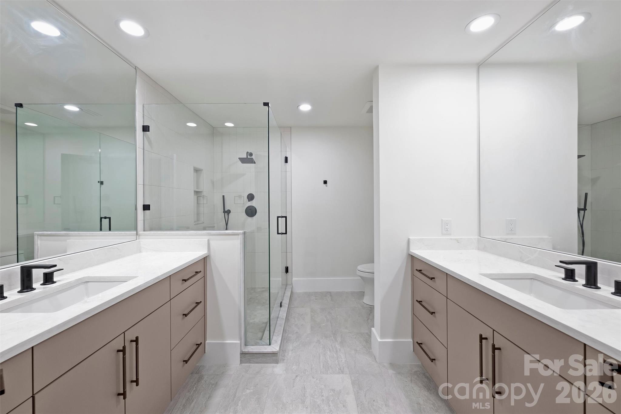 Photo 33 of 435 S Tryon Street301, Charlotte, NC