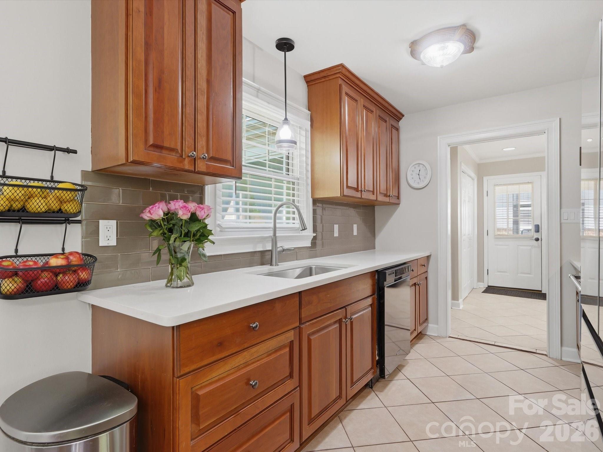 217 Hughey Drive, Gastonia, NC - photo 9 of 40