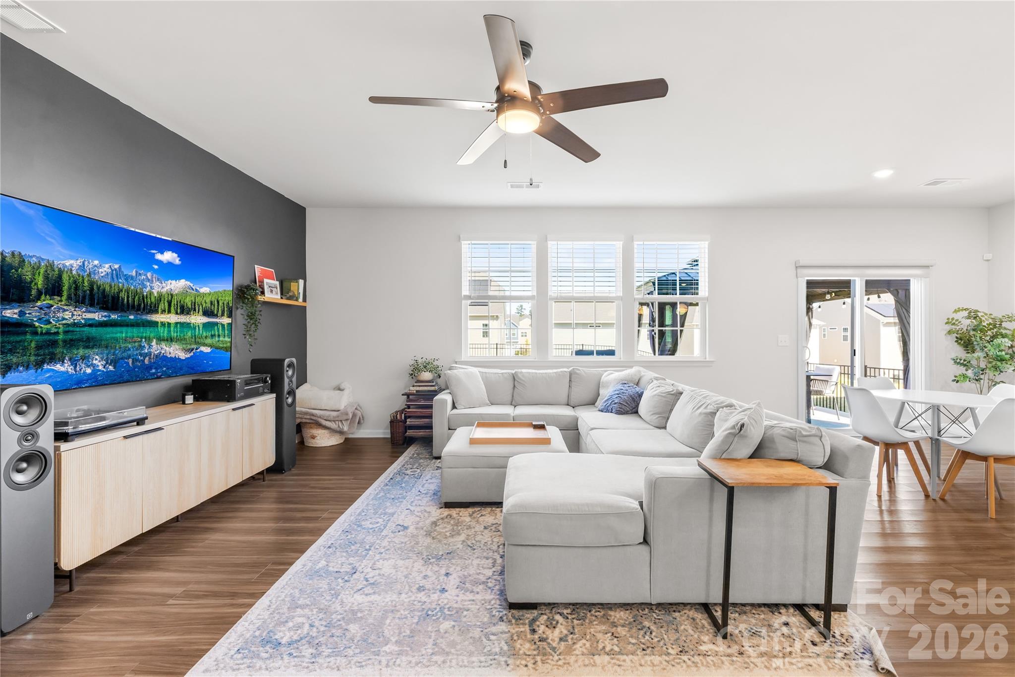 12111 Bishop Castle Drive, Charlotte, NC