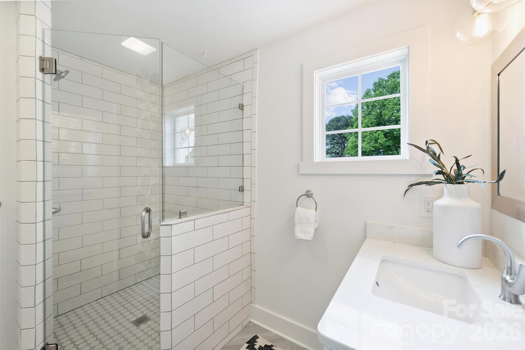 2314 Crestview Drive, Charlotte, NC - photo 32 of 43