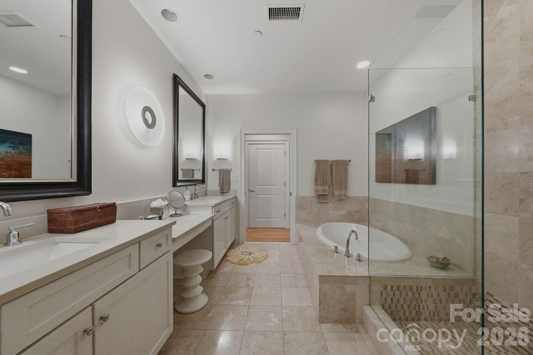 Photo 21 of 435 S Tryon Street904, Charlotte, NC