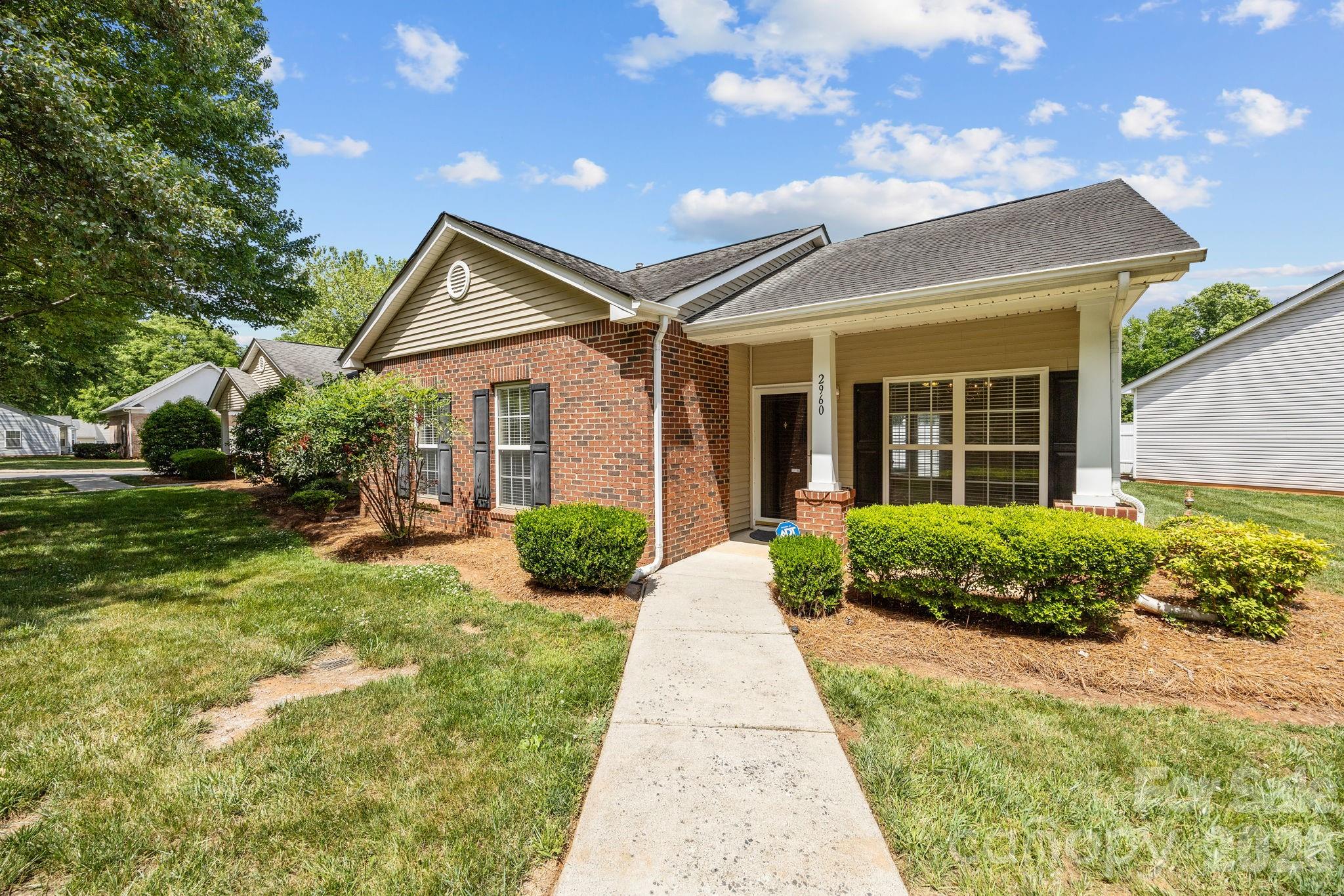 Photo 2 of 2960 Zion Renaissance Lane, Charlotte, NC