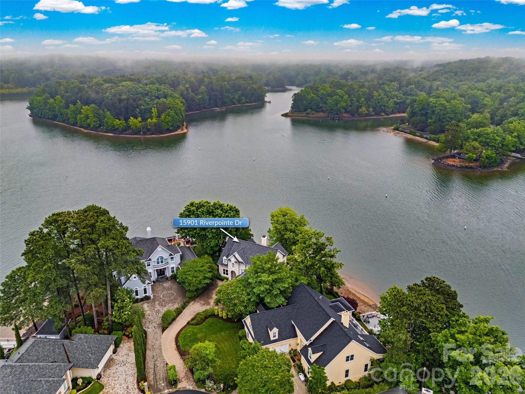 15901 Riverpointe Drive, Charlotte, NC - photo 46 of 48