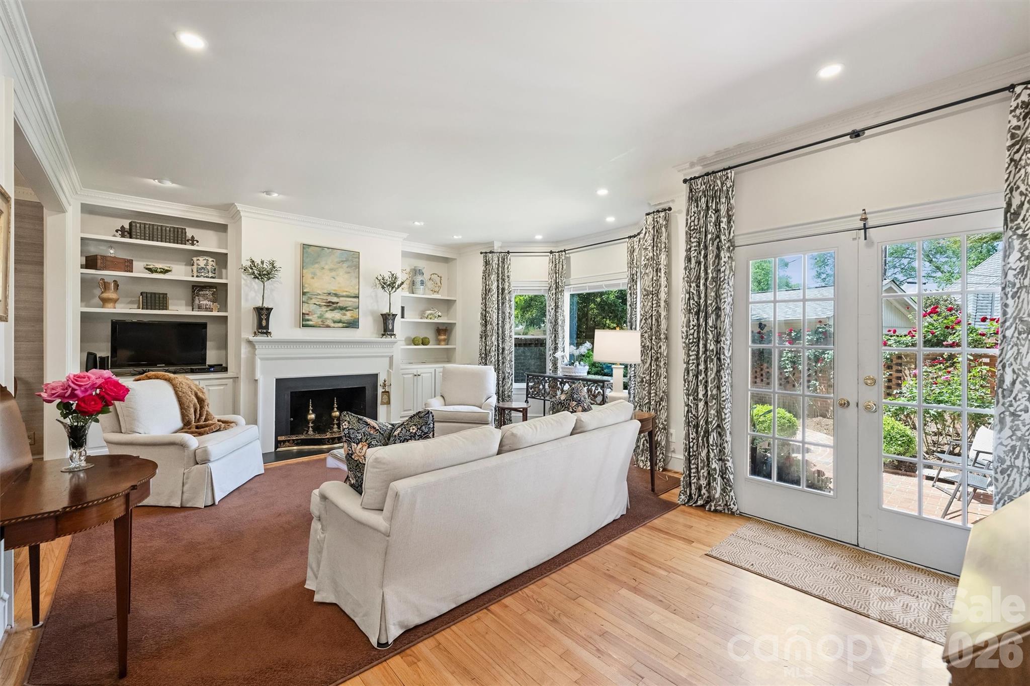 Photo 20 of 2320 Selwyn Avenue, Charlotte, NC